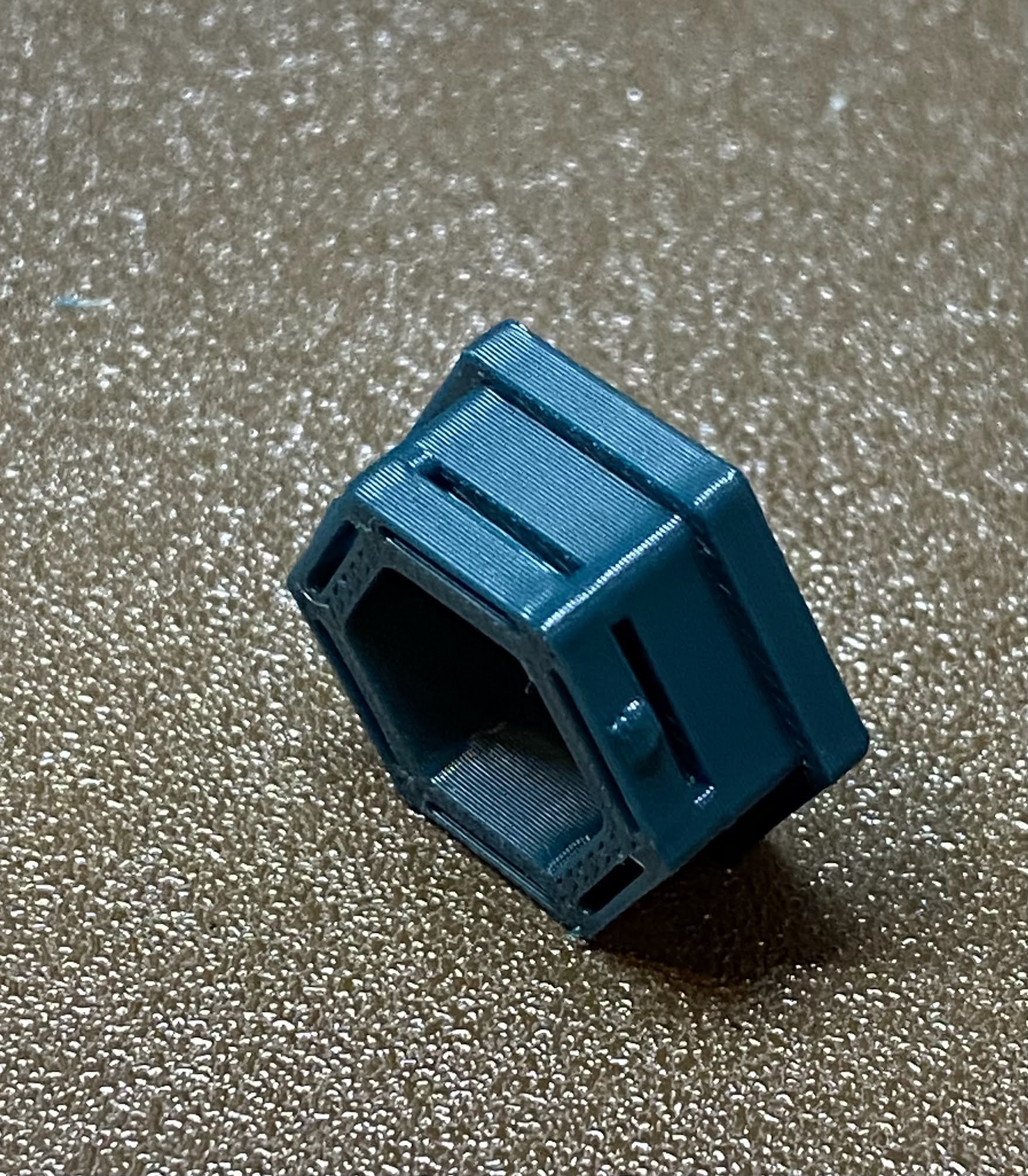 HSW Insert empty With Reduced Friction By SquareMesh Download Free STL Model Printables