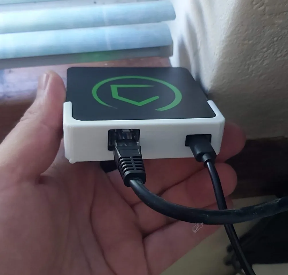 HUBITAT C7 wall mount bracket by FireDex | Download free STL model ...