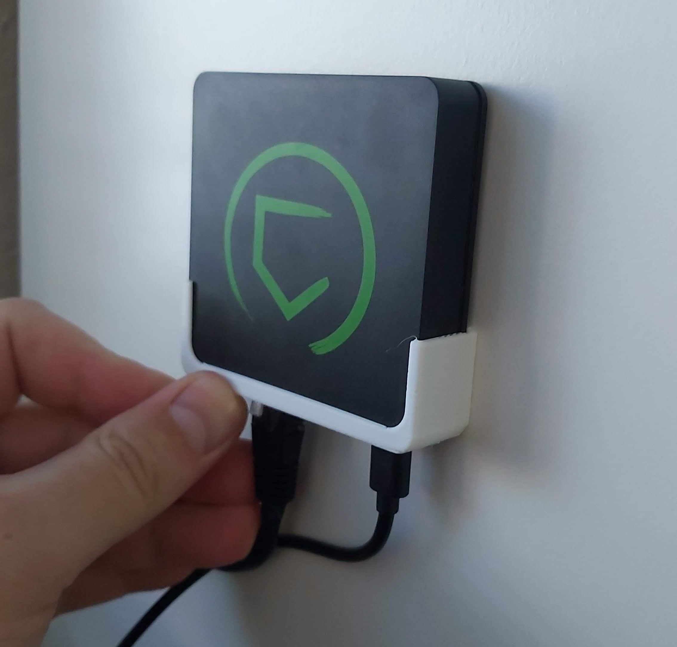 HUBITAT C7 wall mount bracket von FireDex | Kostenloses STL-Modell ...