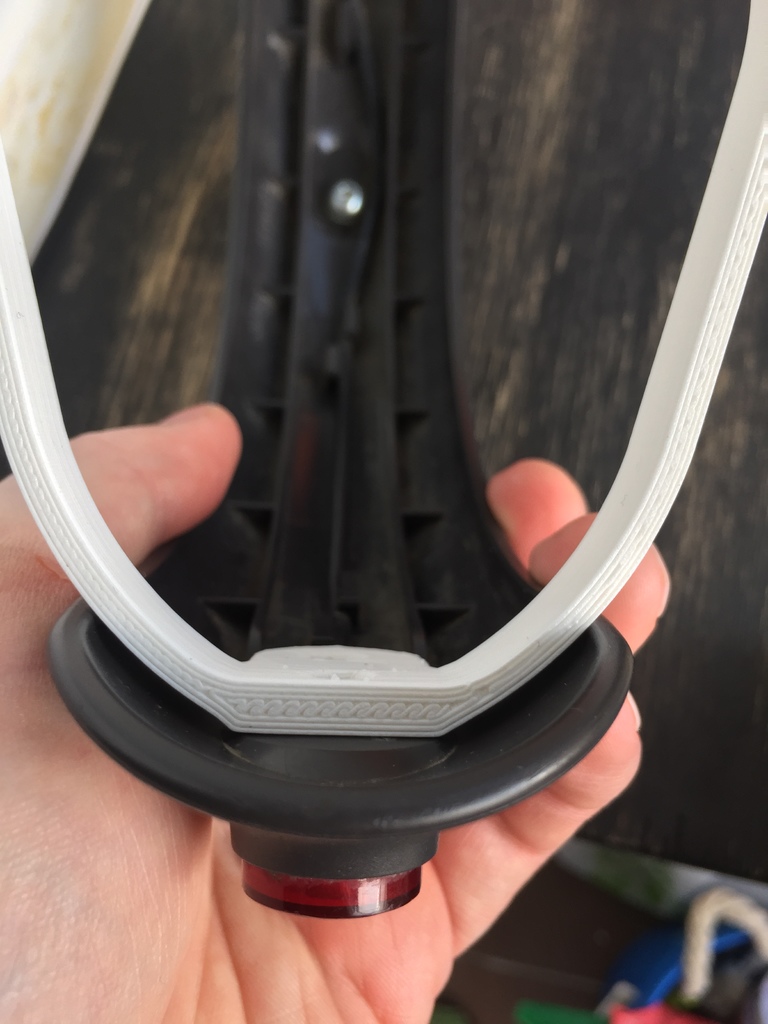 Xiaomi M365 back fender support for 10 inch tires. by AmiHamster ...