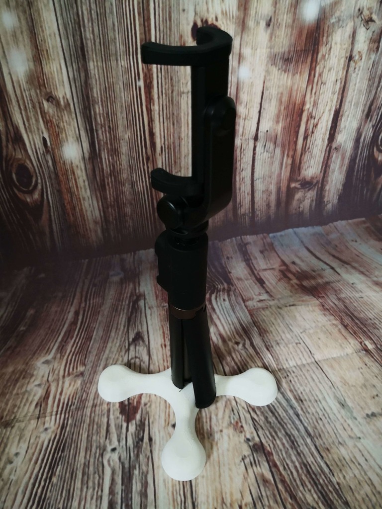 Tripod Base For Selfie Stick by Bombastus Hands | Download free STL ...