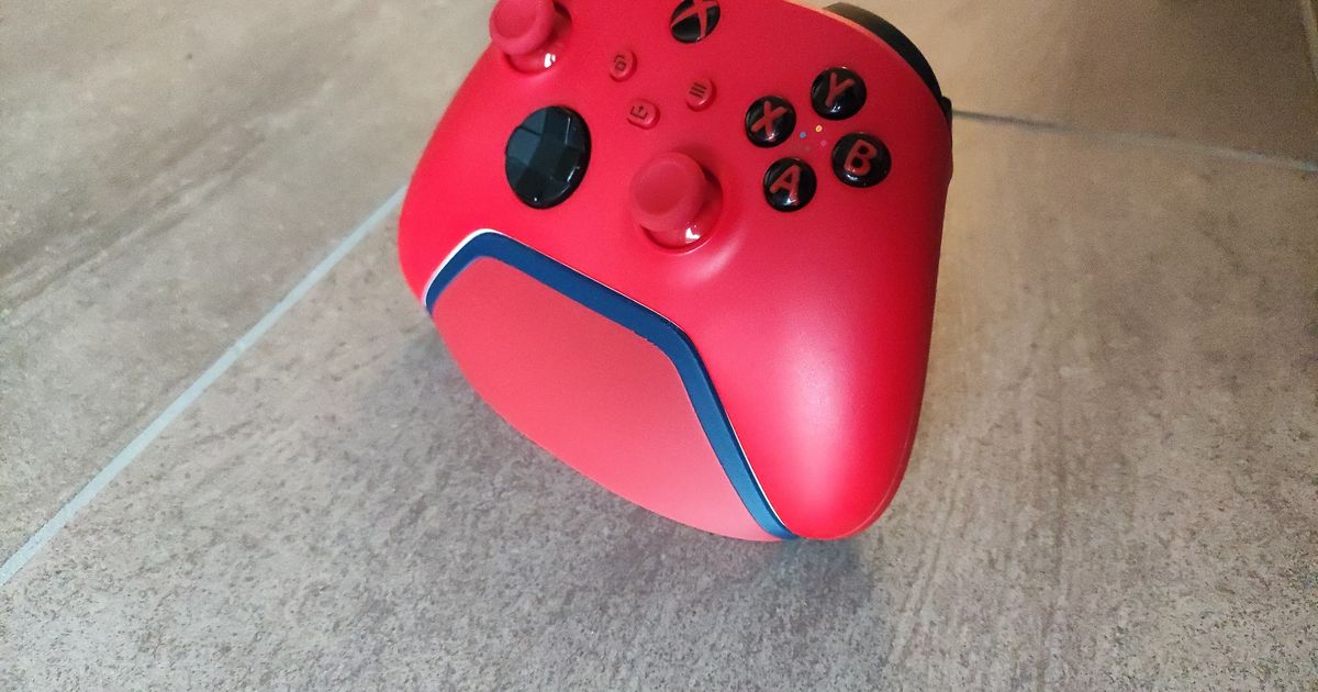 Xbox Controller Stand - 2 Color MMU by gigax2 | Download free STL model ...