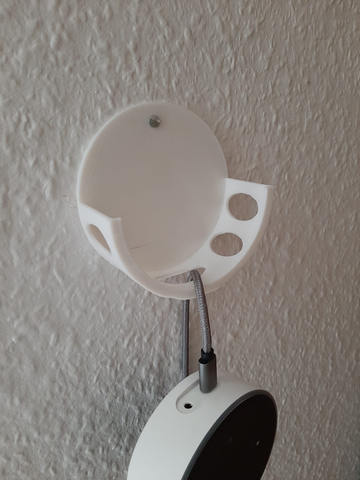 Alexa Echo Dot 1. Generation Wallmount by Old Lady | Download free STL ...