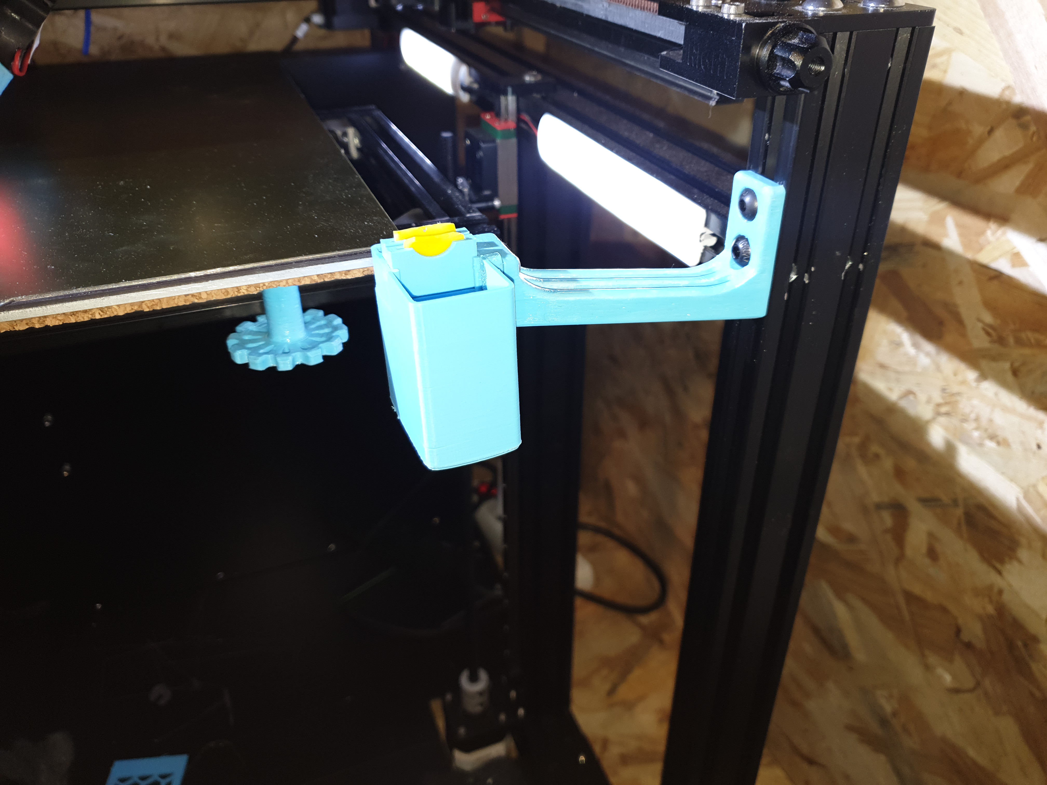 Nozzle cleaner and purge bucket for the BLV MGN Cube by willy2406 ...