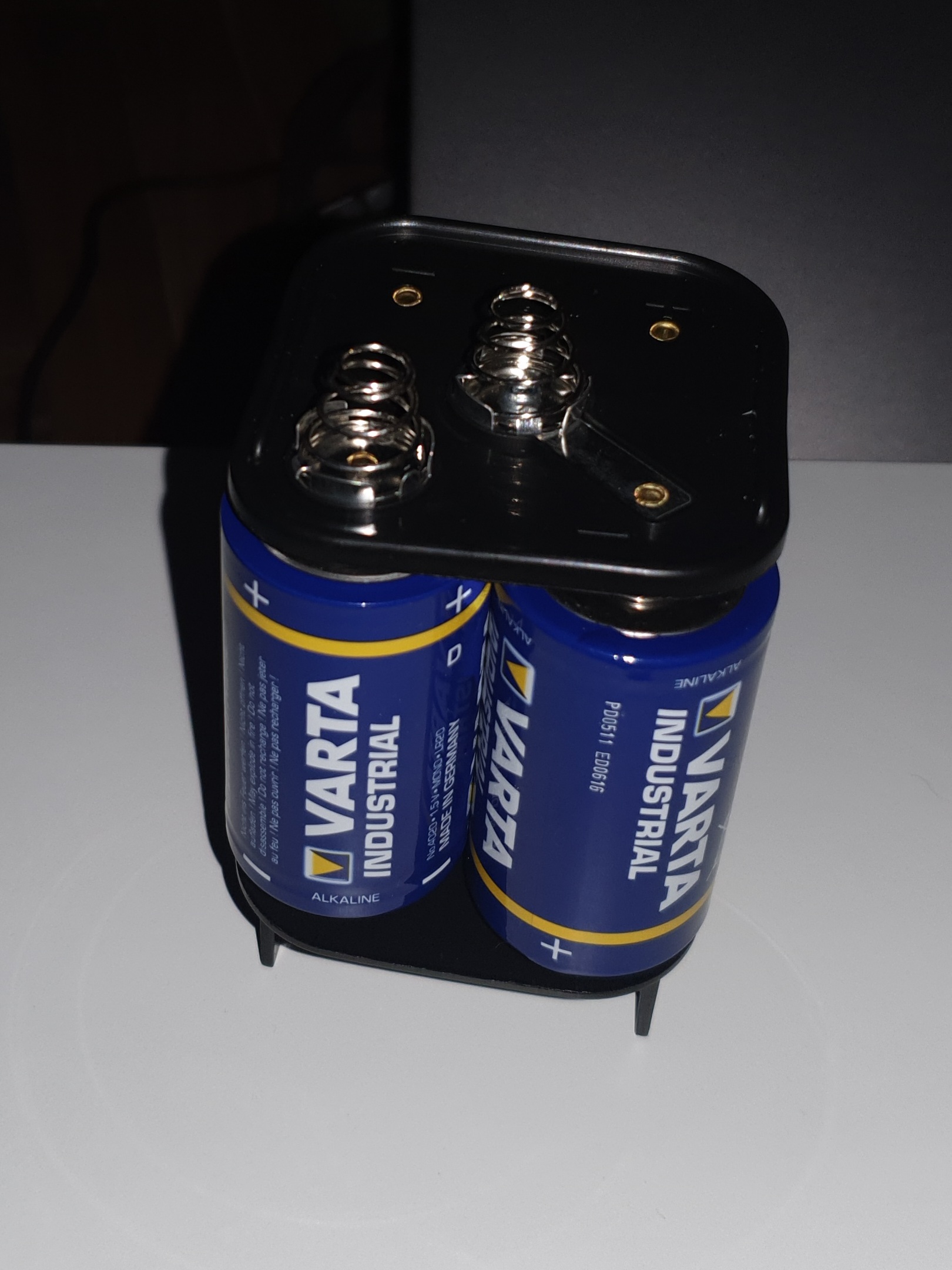 18650 Lantern Battery Adapter Split Version by Zechimaera | Download ...