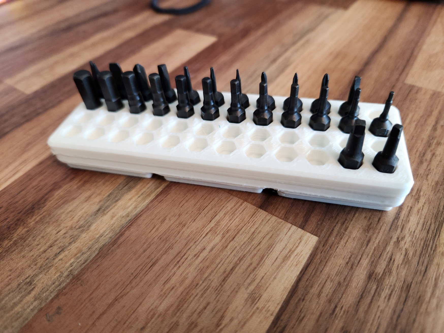 Gridfinity 1x3 LTT Screwdriver Bits (x48) Holder [Magnetic] by cogspace ...