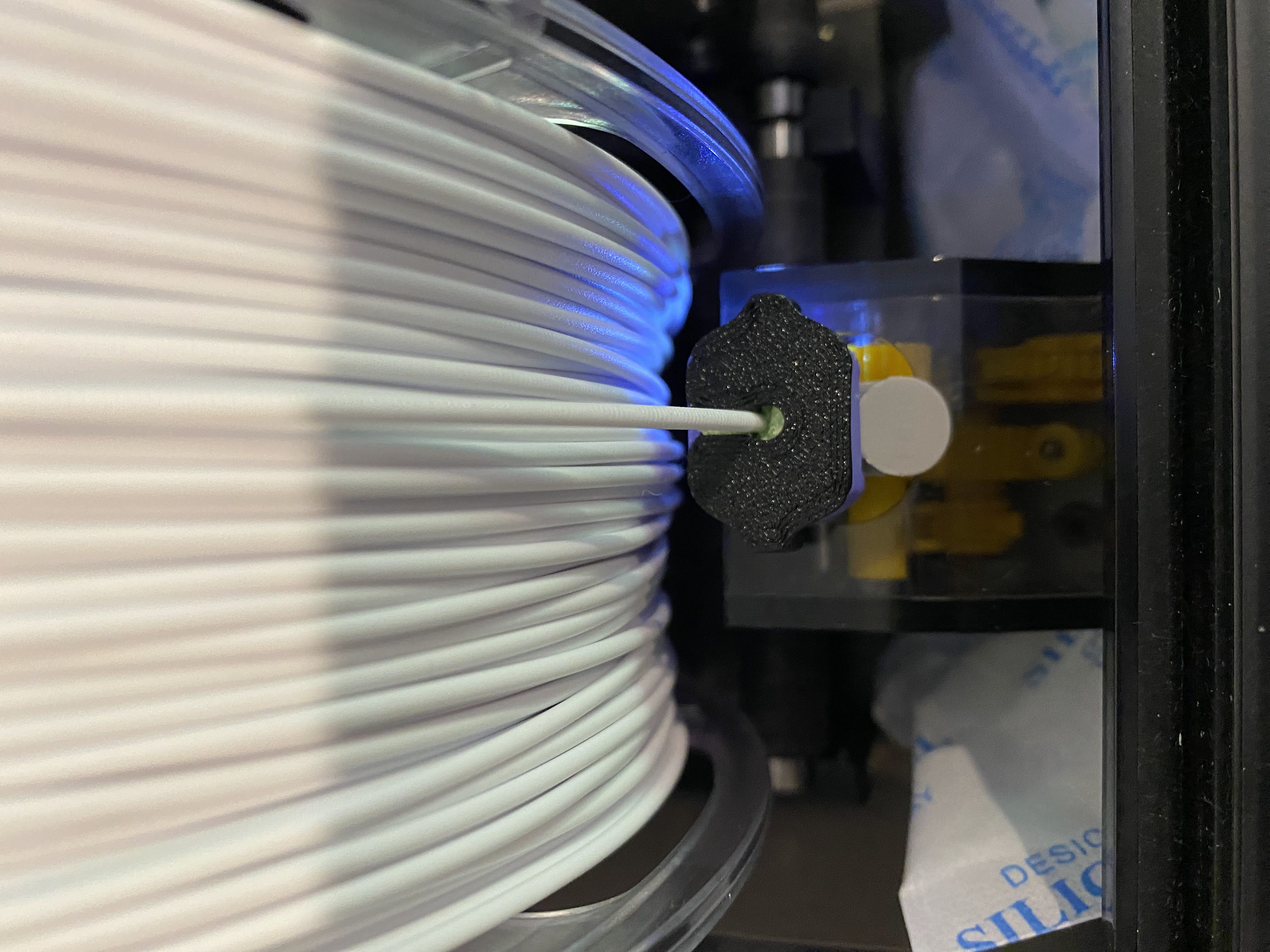 Bambu AMS Filament Cleaner by SquareMesh | Download free STL model ...