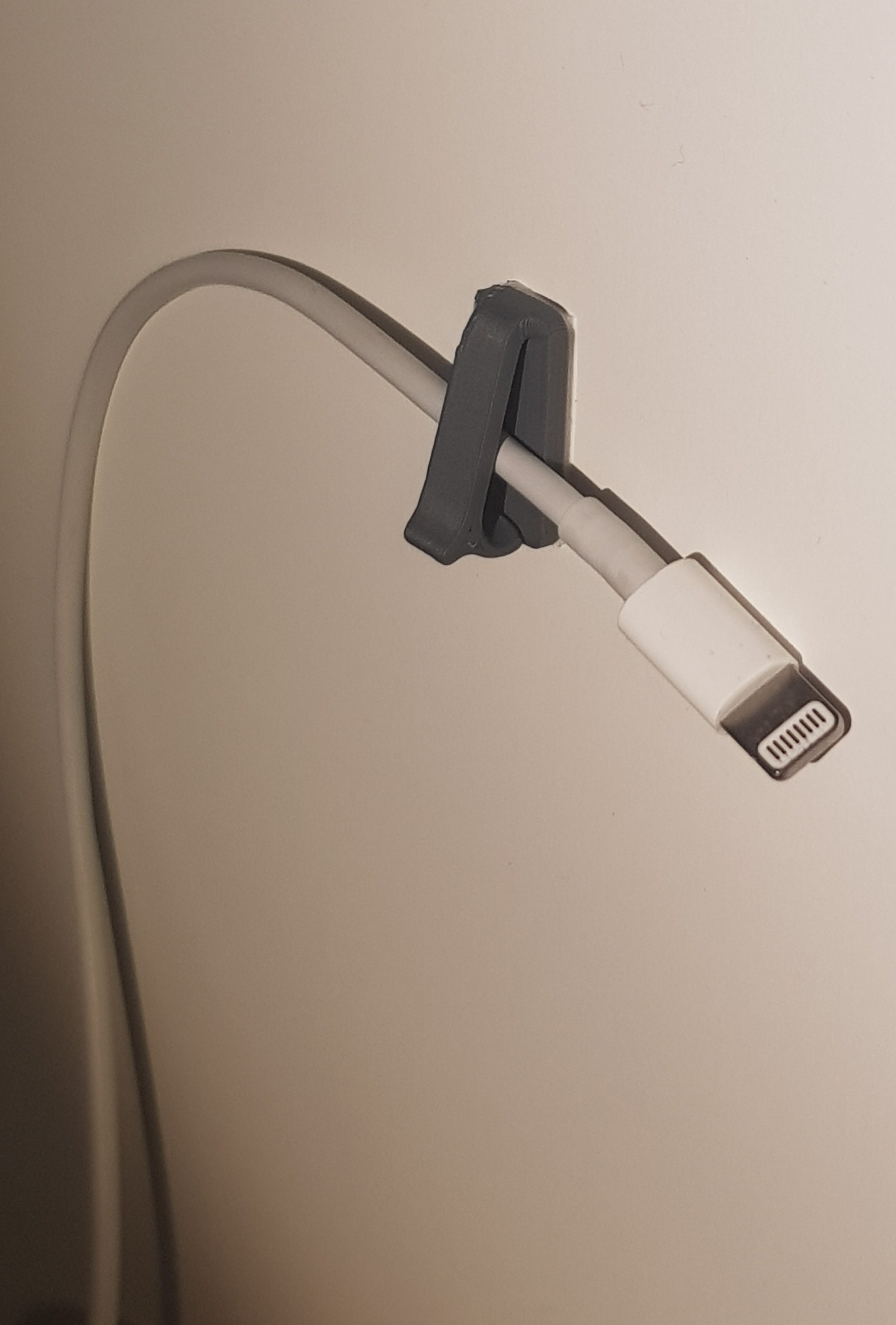 Charging Cable Clip by nick | Download free STL model | Printables.com