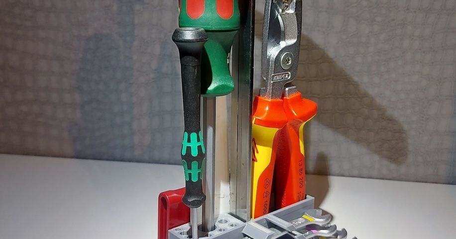 Toolholder by VANU-3D | Download free STL model | Printables.com