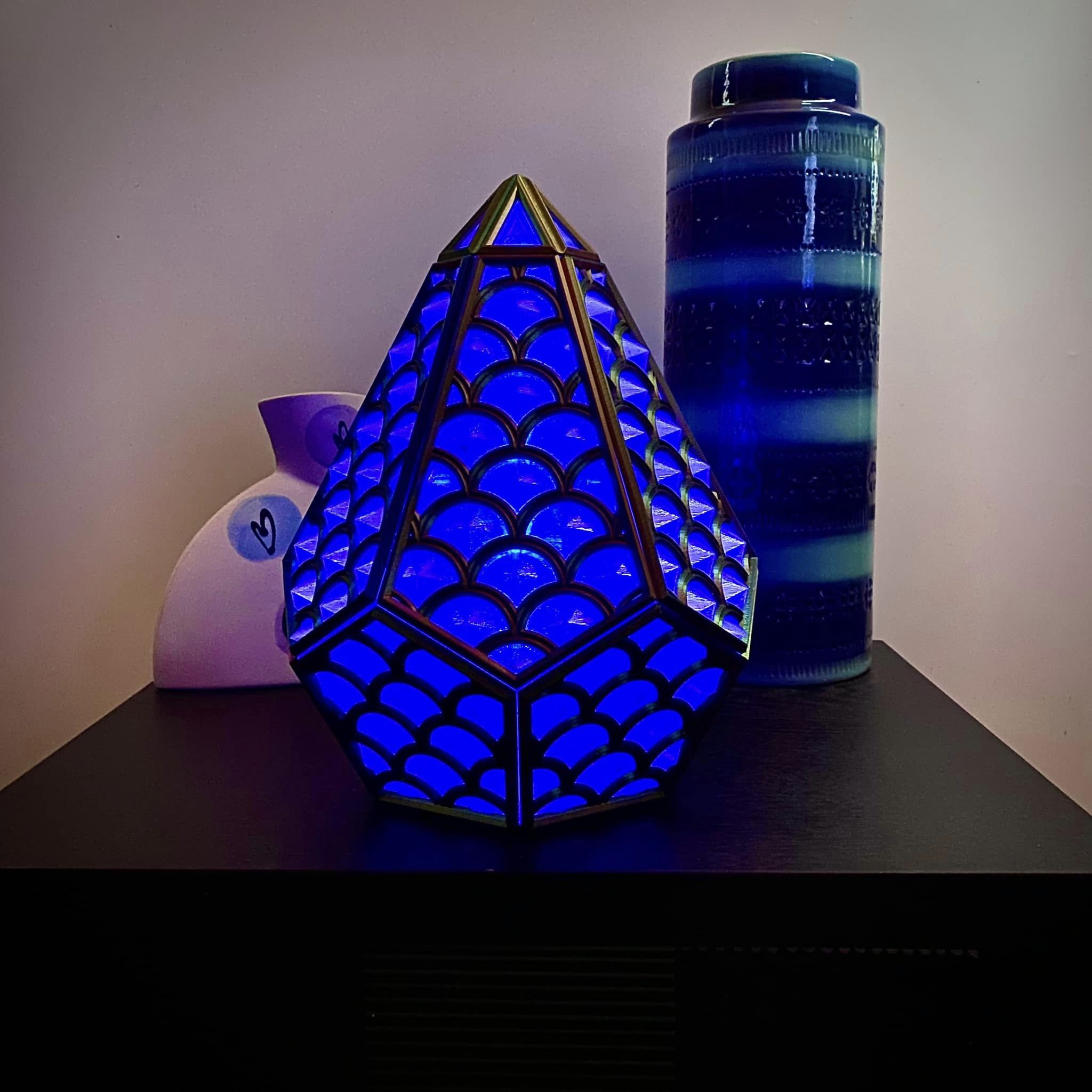 Fish Scale Lamp by ChrisTheViolaNerd | Download free STL model ...