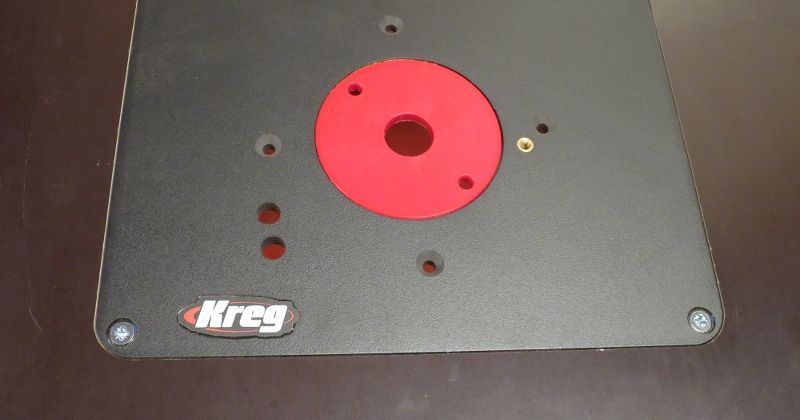 Kreg router table insert plate mounting levelers by Thomaswt | Download ...