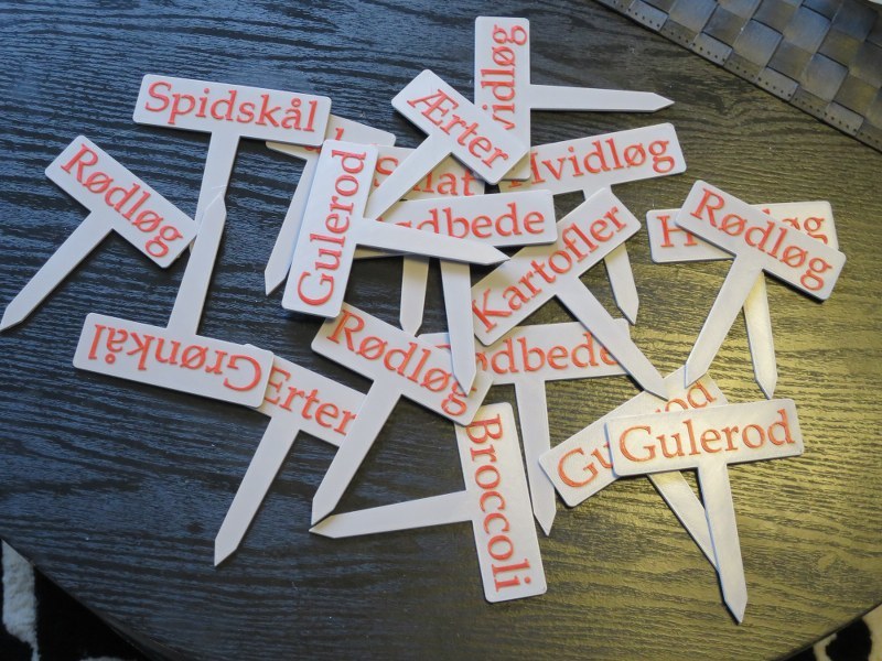 Garden Vegetable Signs by Thomaswt | Download free STL model ...