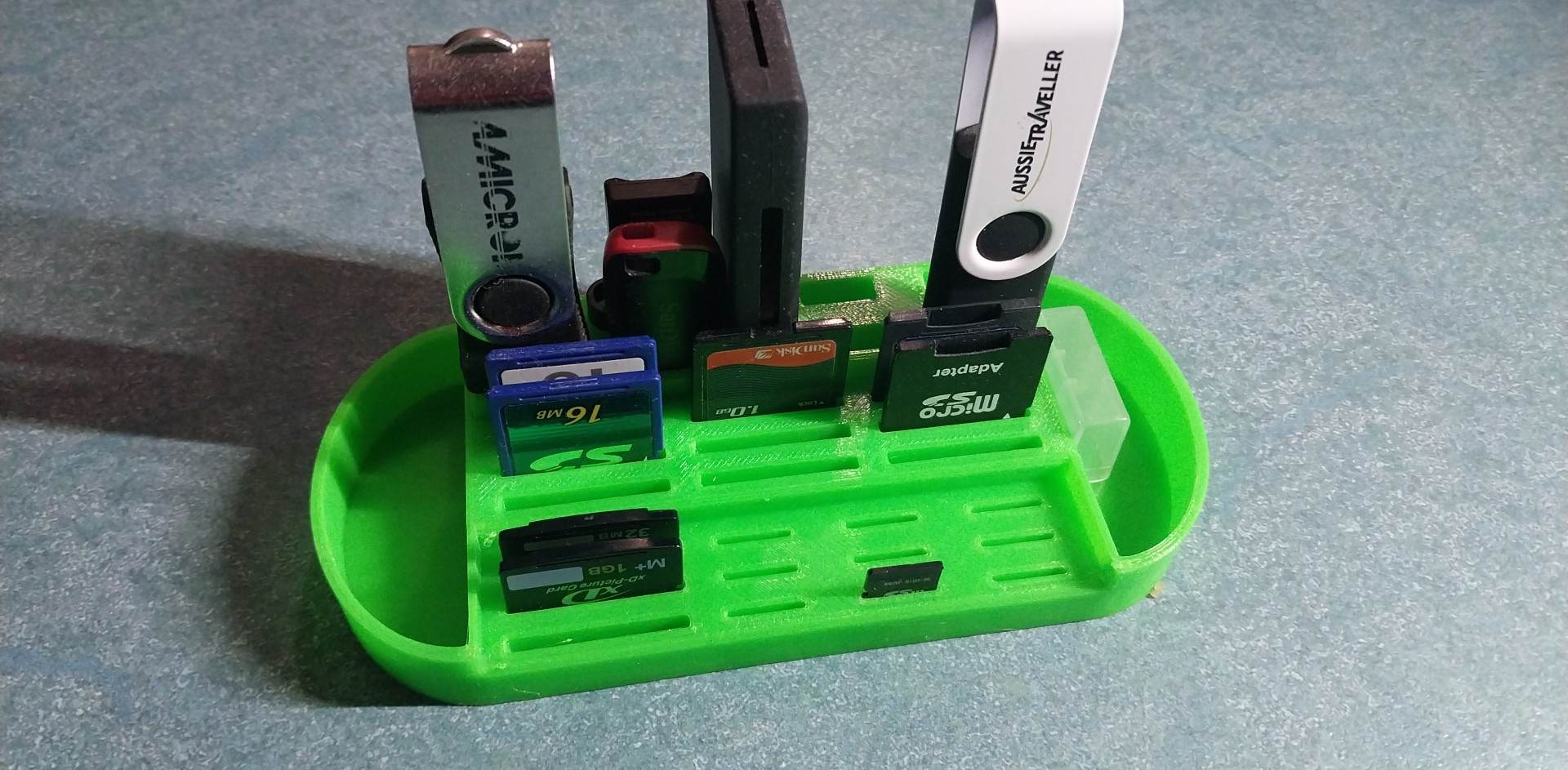 Memory Card Holder by Helinutter | Download free STL model | Printables.com