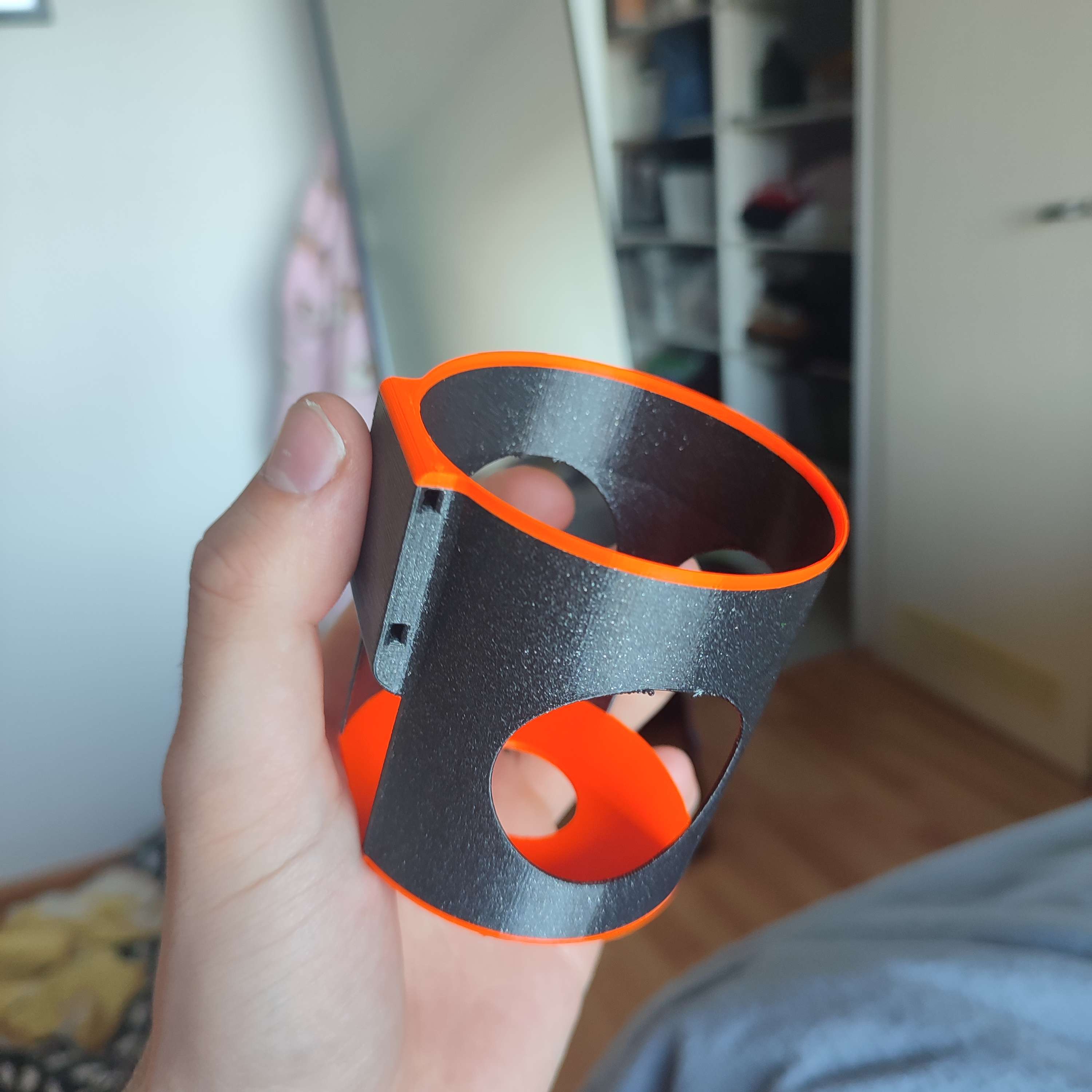 Universal Soda/Beer Can Holder by Printical | Download free STL model ...