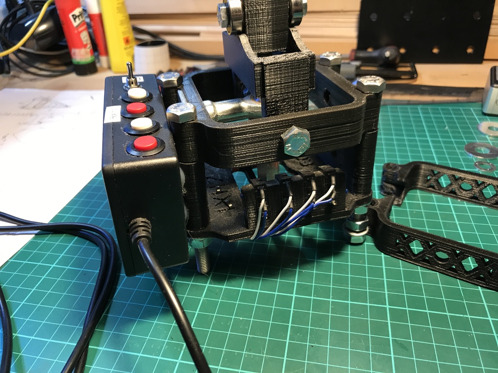 H pattern sim shifter REINFORCED by Jamie G | Download free STL model ...