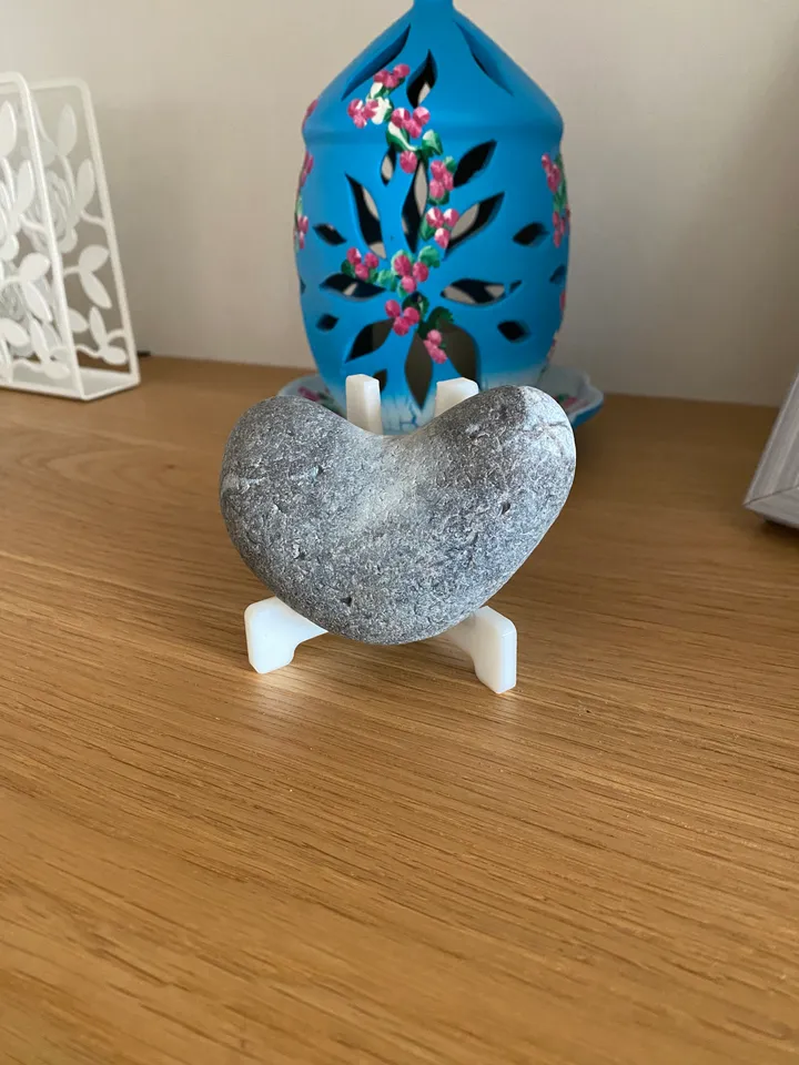 Crystal Display Stand by Uniknick | Download free STL model ...