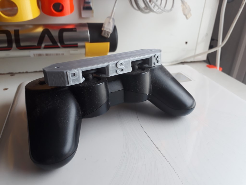 Playstation 3 Controller Holder by Charly BEGOOD | Download free STL ...