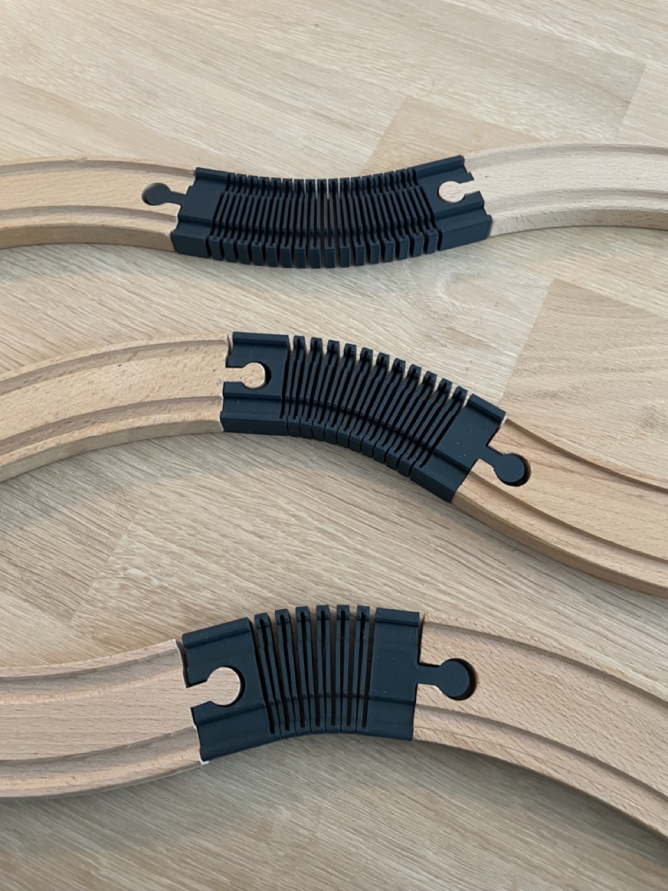 Flexible/Bendable Brio rails in 3 sizes by sba1 | Download free STL ...