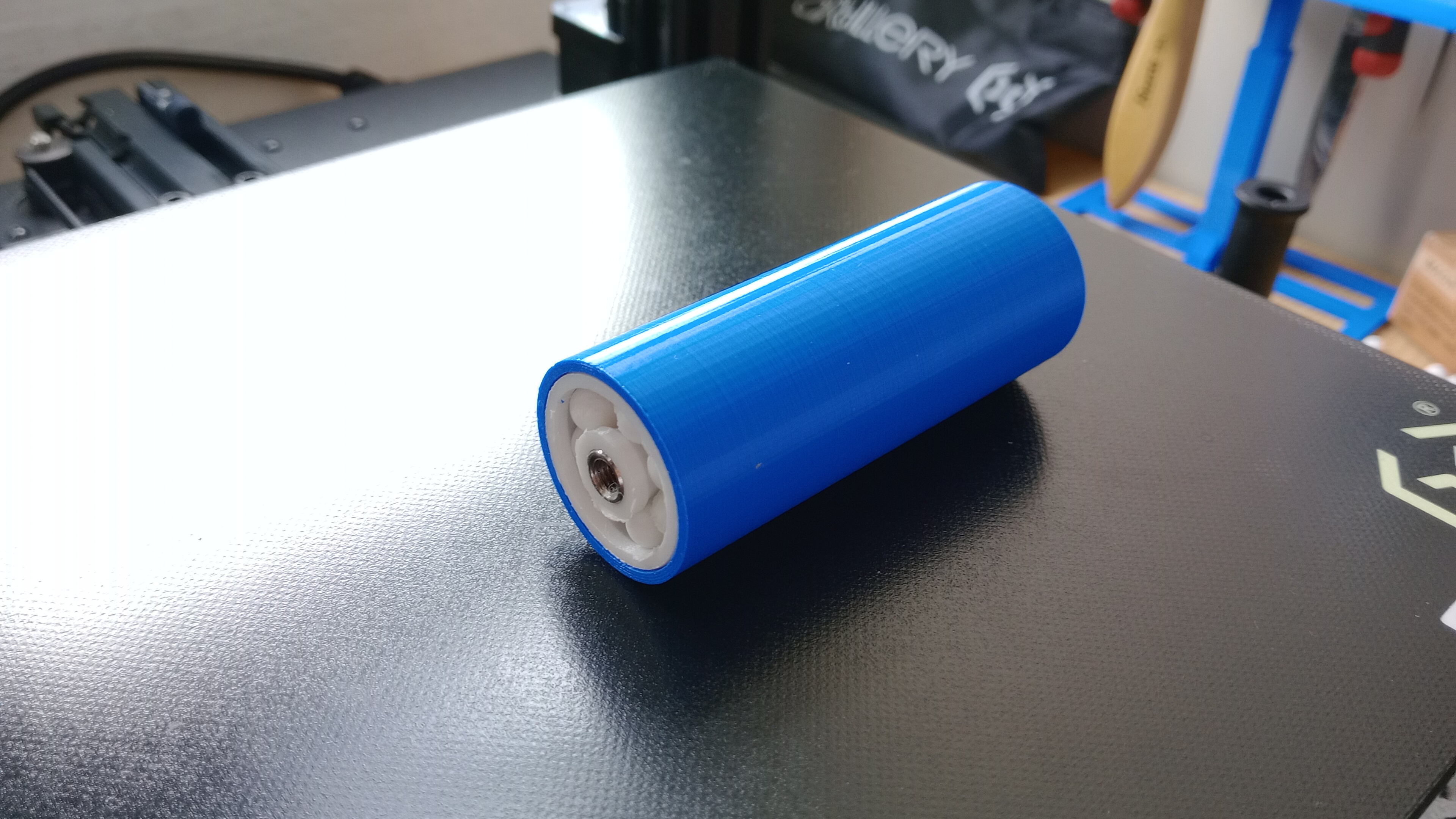 Anti-blocking filament roller for Artillery Genius by Omar Pérez Falcón ...