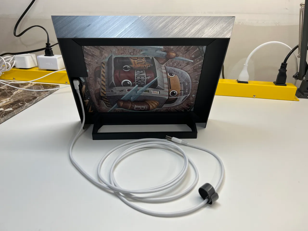 iPad Air (1st Gen) Picture Frame by polywhale | Download free STL model ...
