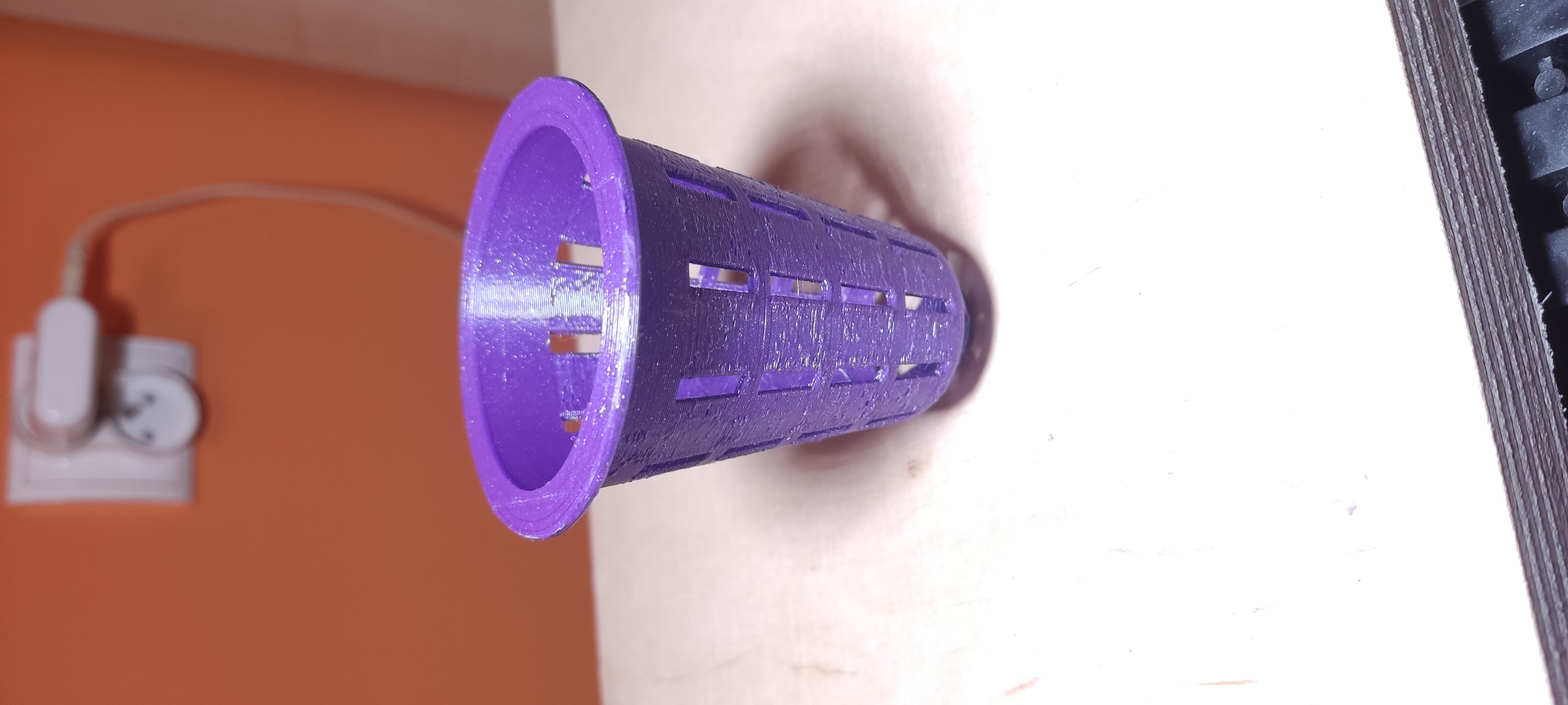 Hydroponics netcup (52mm) by TheWildChives | Download free STL model ...