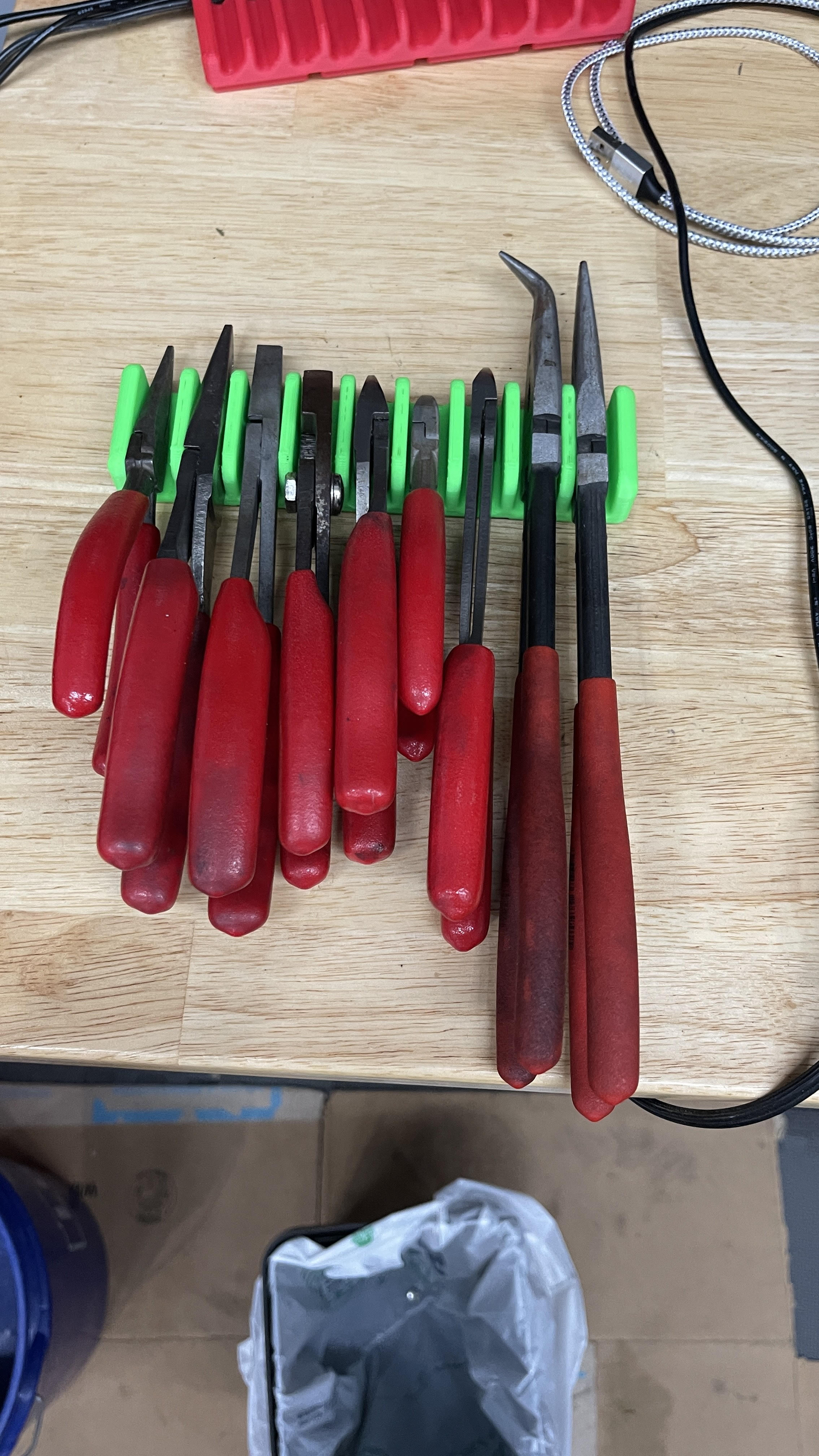 Gridfinity 9 Pliers rack by 3DeezNutz | Download free STL model | Printables.com