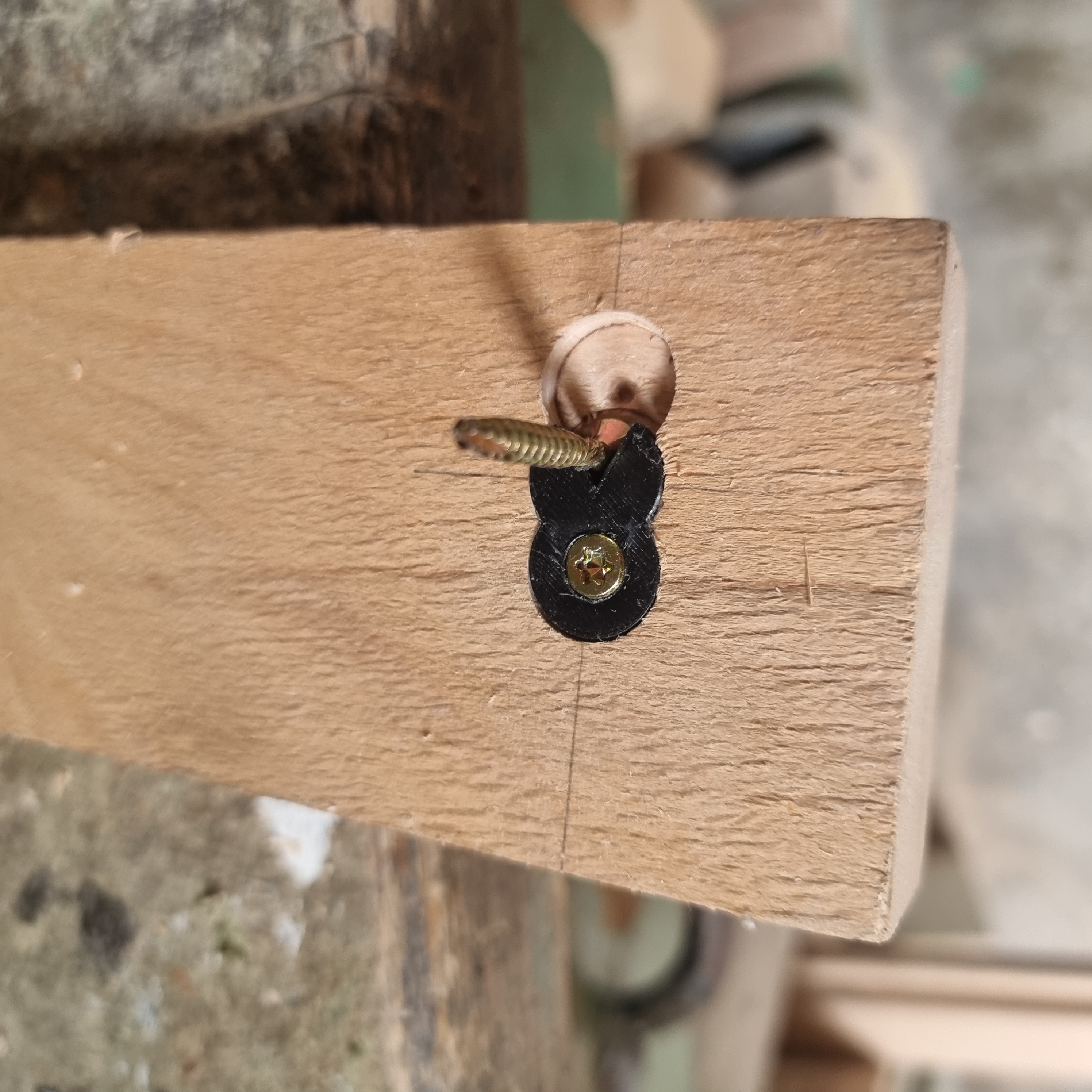 Wallmount thingies by BlackAries | Download free STL model | Printables.com