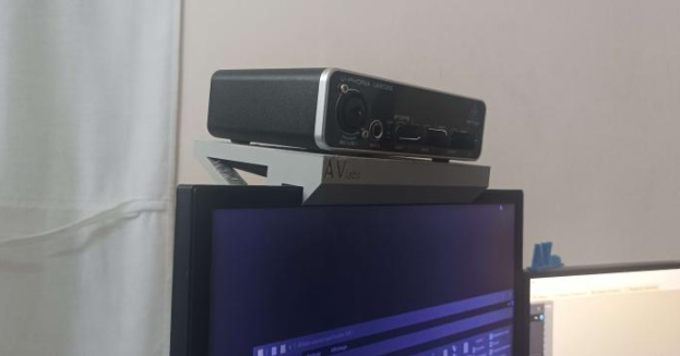 AVlabs AV-DESKSC MK I Sound car holder by AVlabs Engineering & Research ...