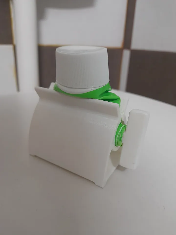 ToothPaste Holder by Renato Crespo | Download free STL model ...
