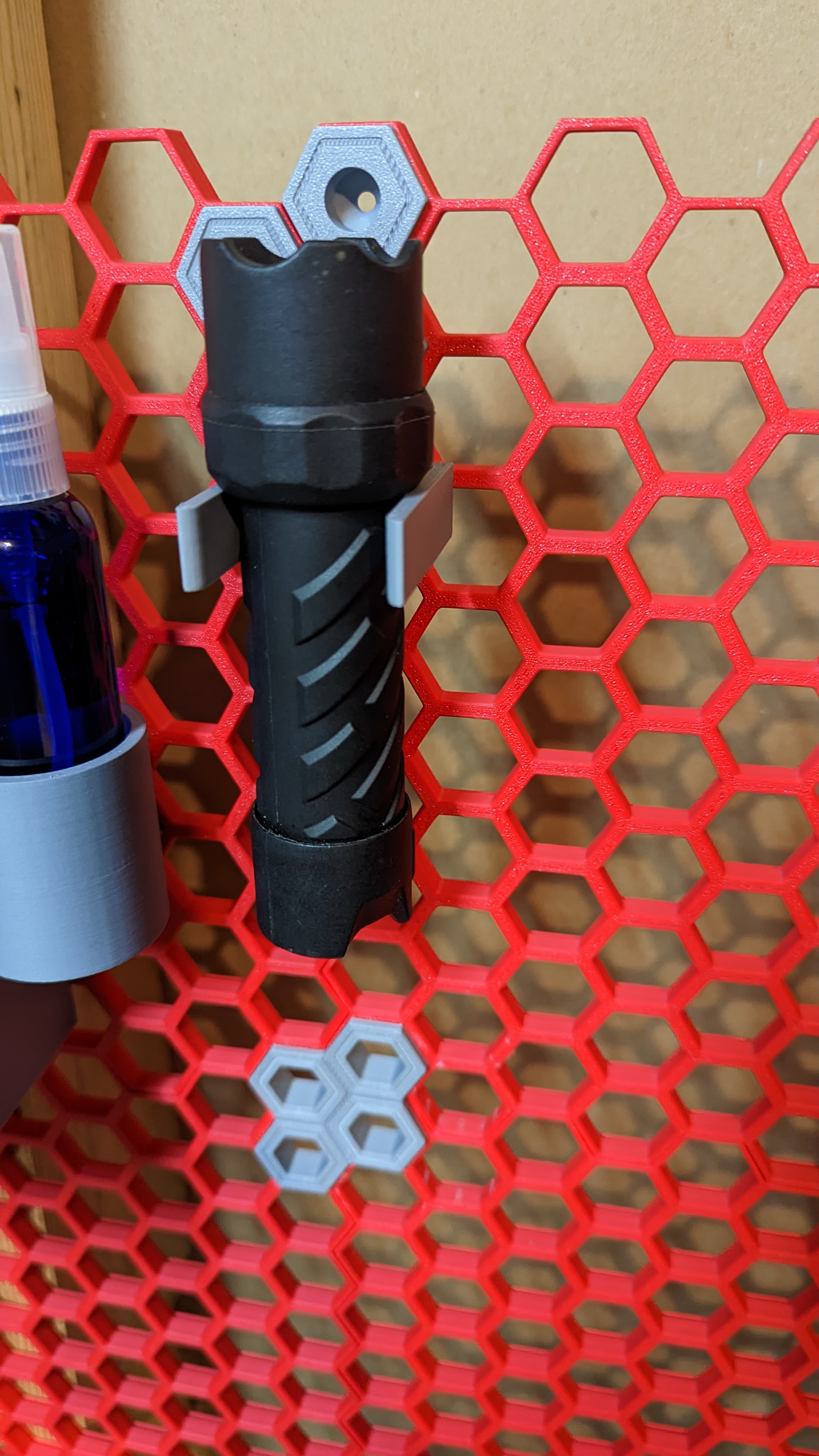 Flashlight holder for Honeycomb Storage Wall by brad.b3 | Download free STL model | Printables.com