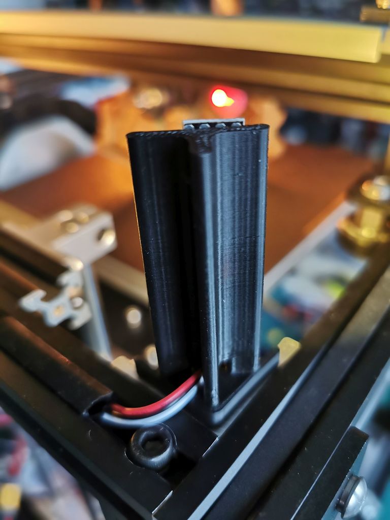 Led Poles (corner lamps) for ender 5 by Hrumque | Download free STL ...