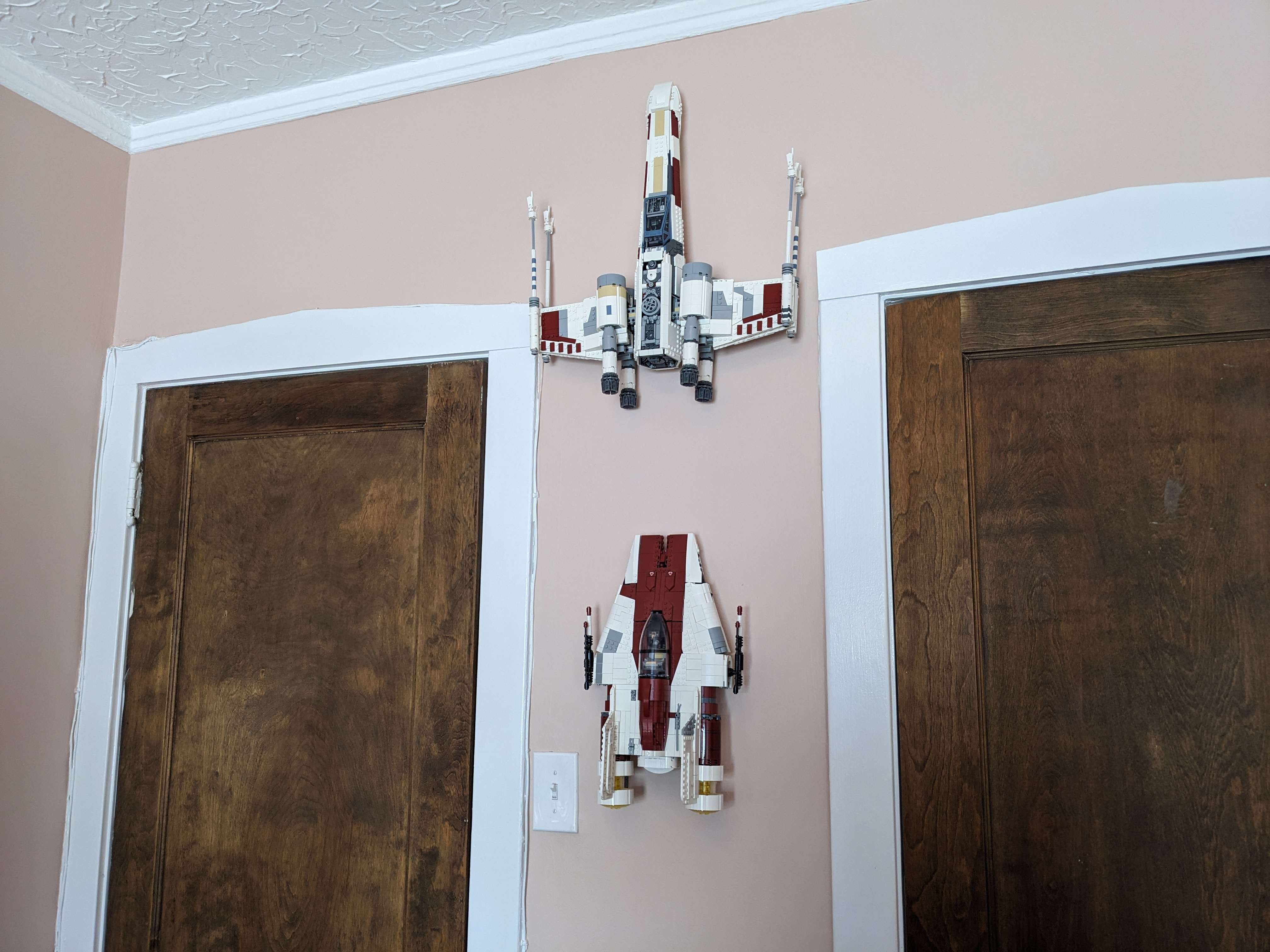 LEGO X-Wing Vertical Wall Mount (2023 UCS - 75355) by JBWill | Download ...