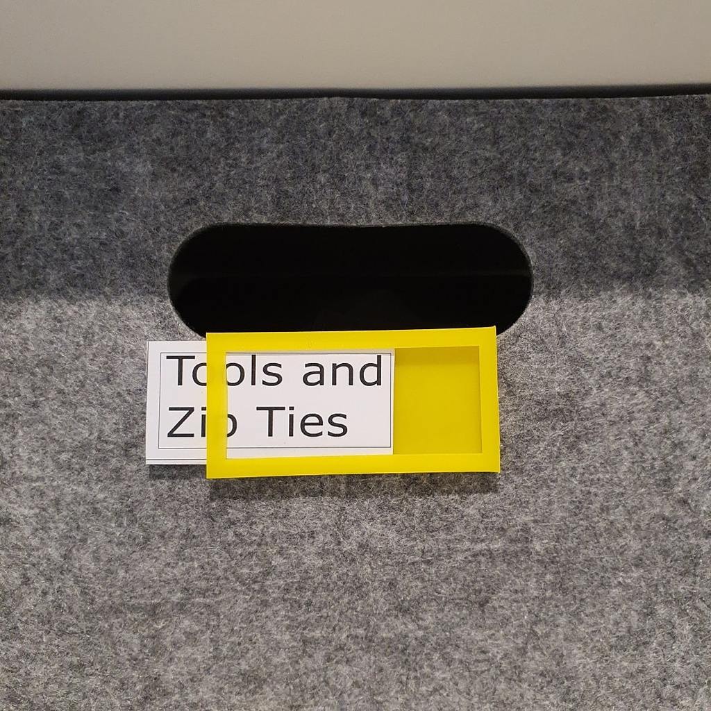 Besta Grey Box Label Clip by Peter Tsiampas | Download free STL model ...