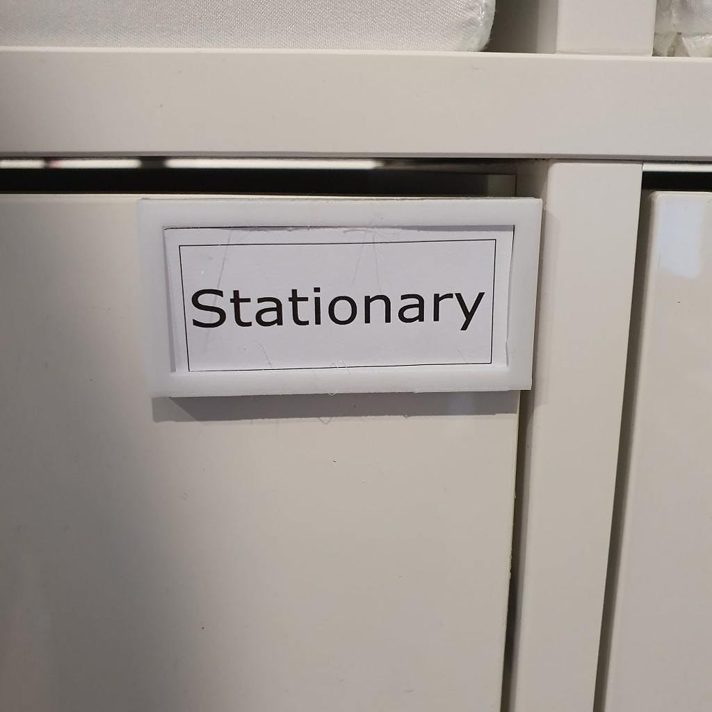 Besta Grey Box Label Clip by Peter Tsiampas | Download free STL model ...