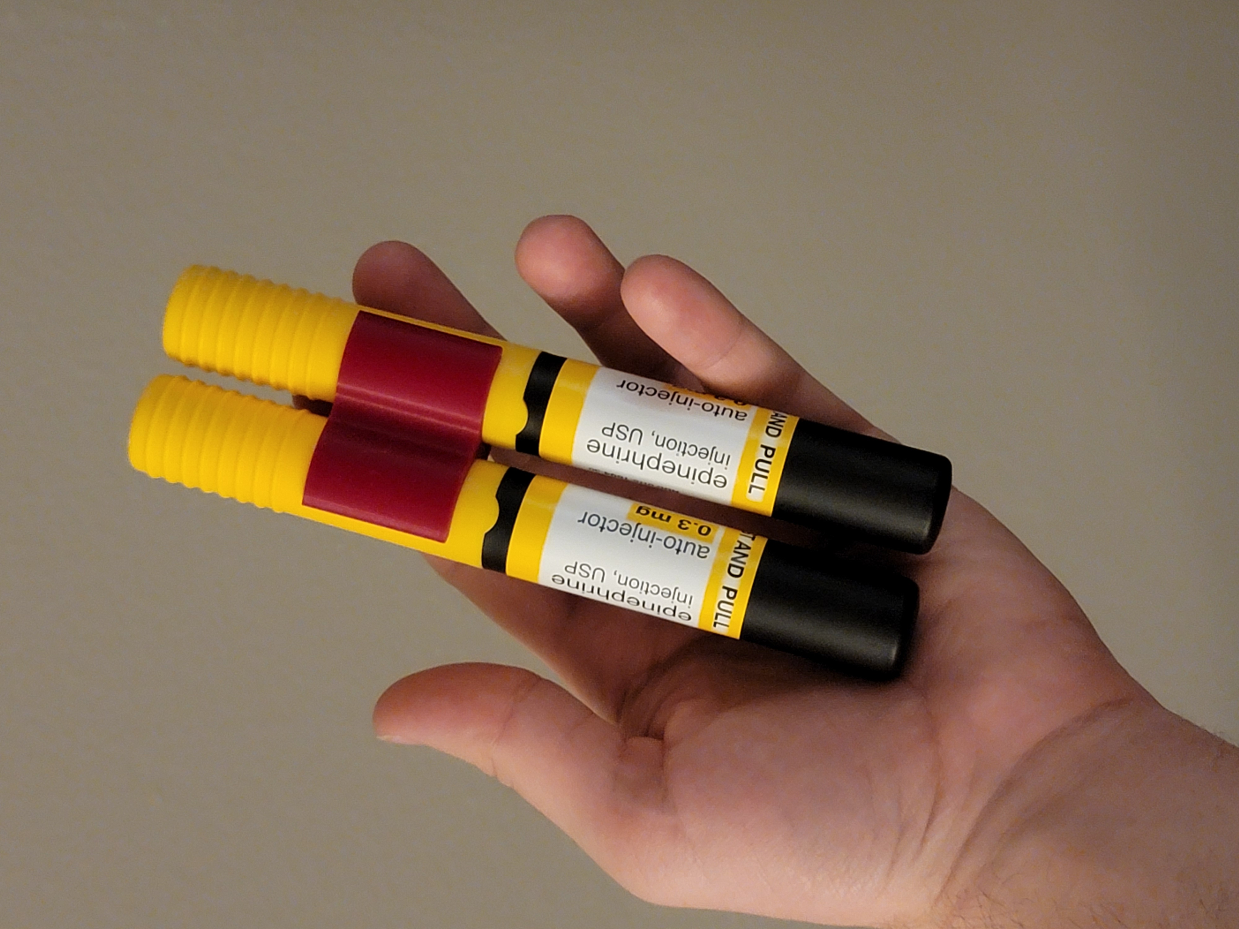 Generic Epipen Clip - Holds 2 Injectors by Three_Body_Problem ...