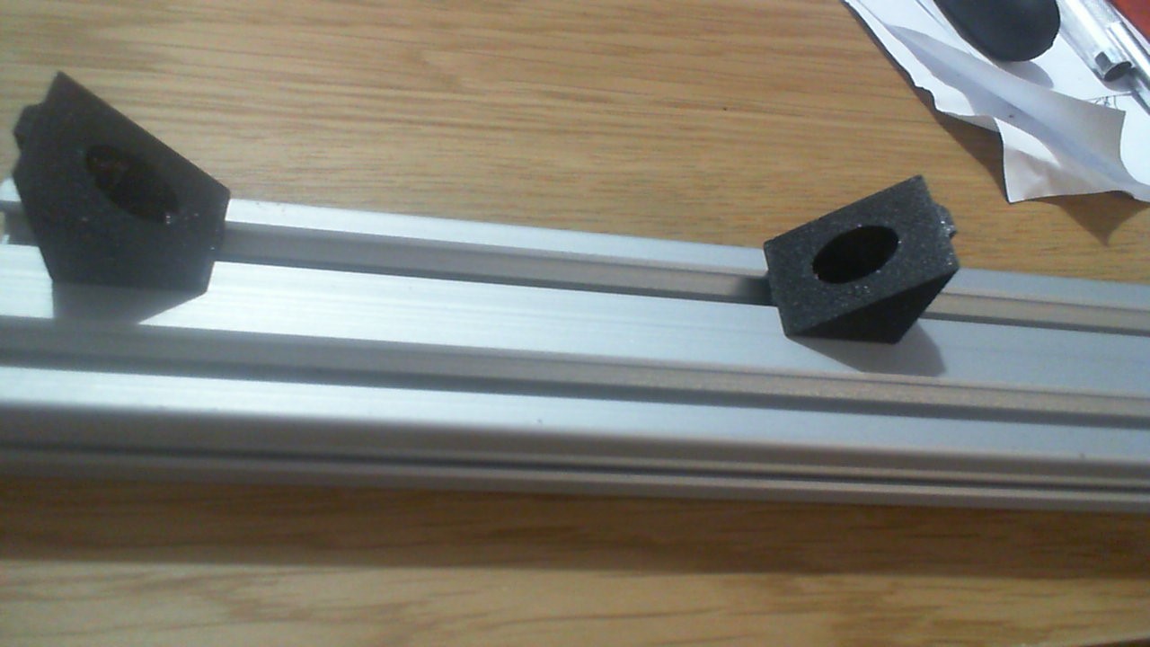 Corner Block for 20x20 Extrusion by Meganoodle | Download free STL ...