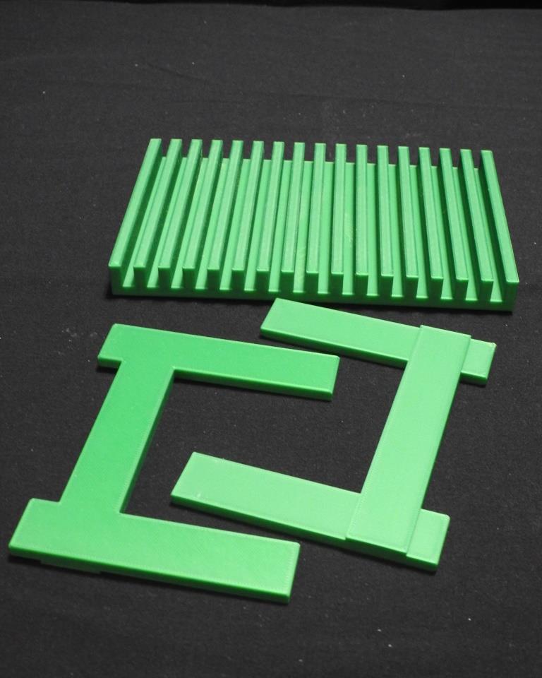 Adjustable Holder (OpenSCAD) by SteveS42 | Download free STL model ...