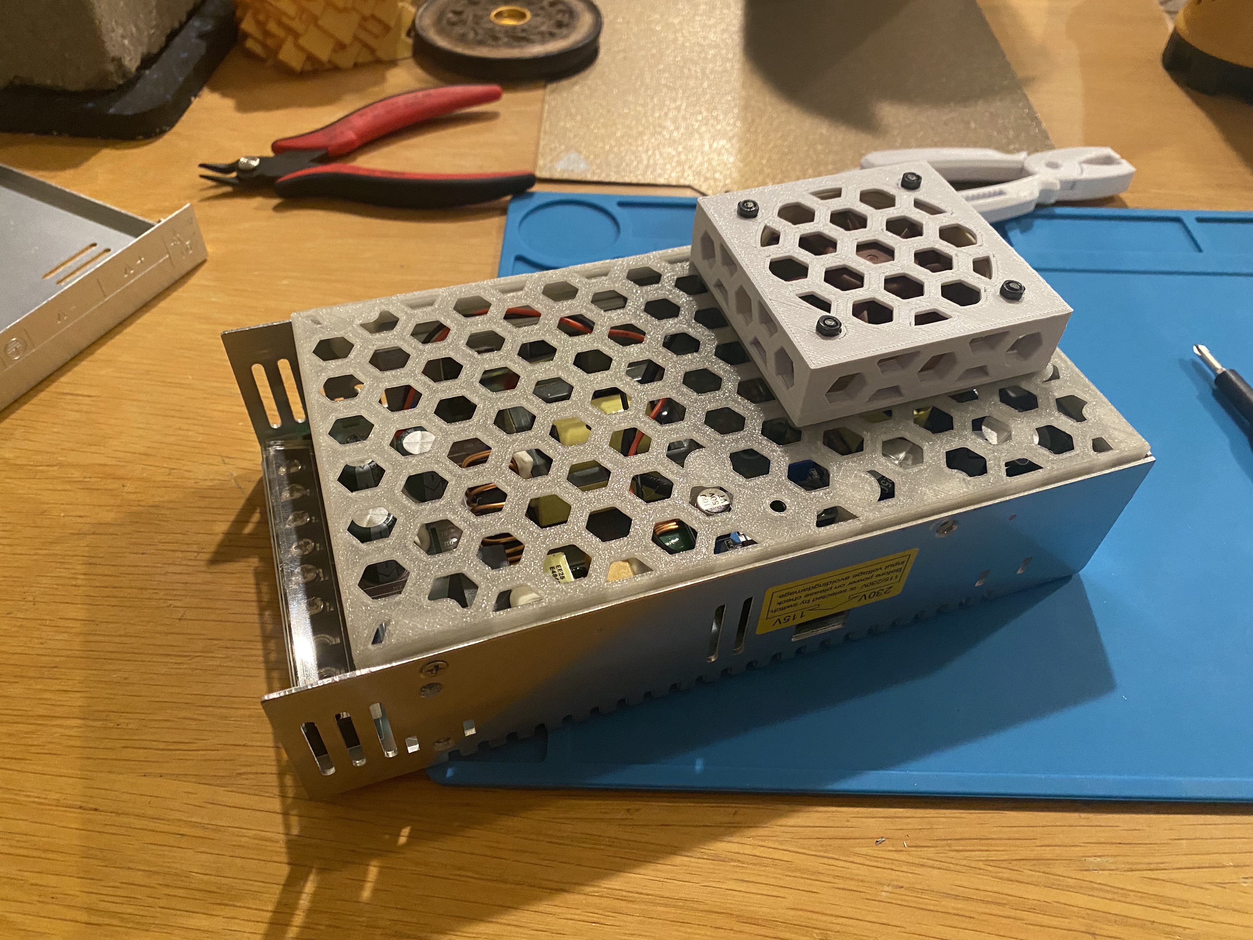 Kobra Go PSU (Chengliang P400W24V) Hex Cover for Noctua 6025 by pepson ...