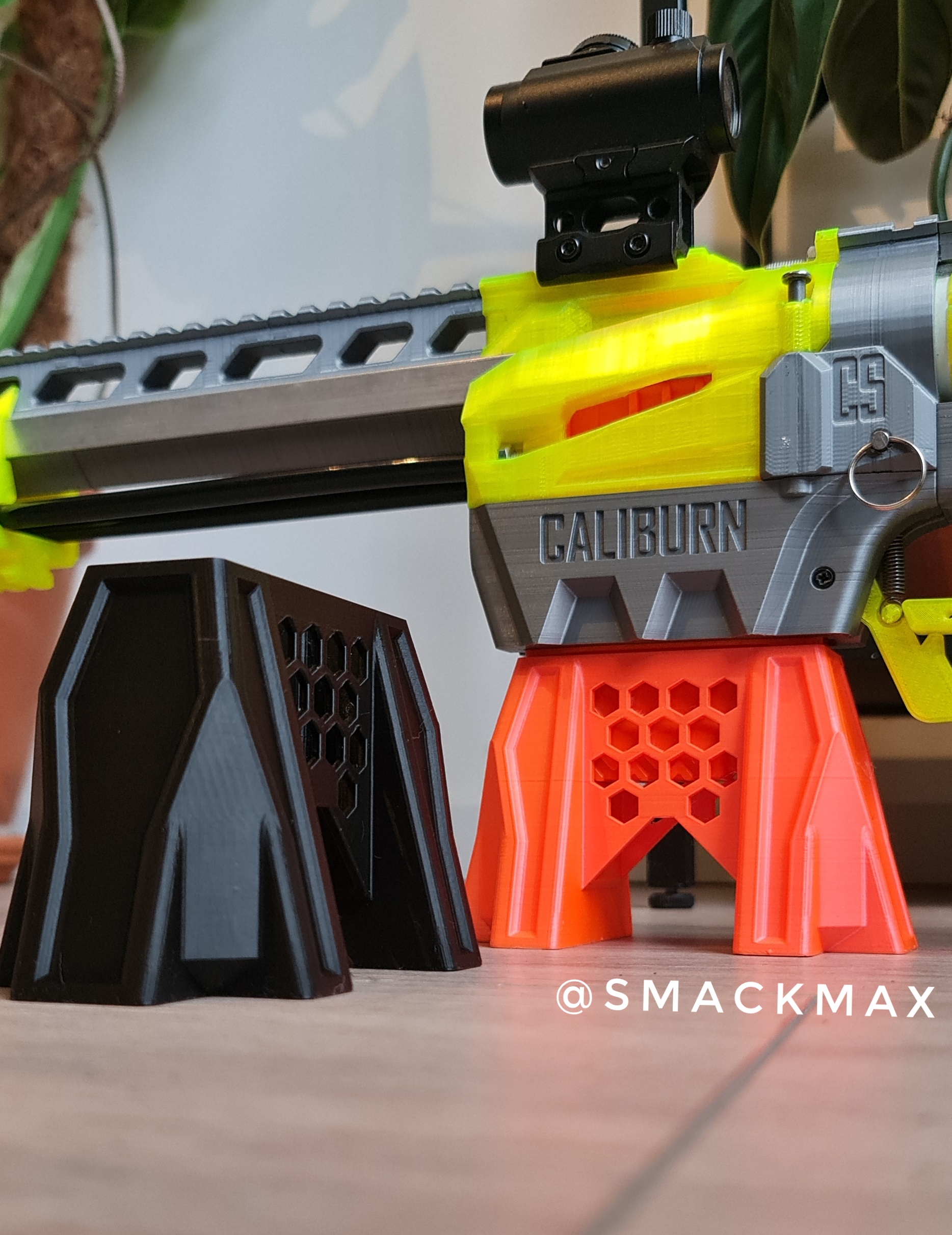 Nerf Magzine stand (Display your Blasters) - Magstand by SMACKMAX ...