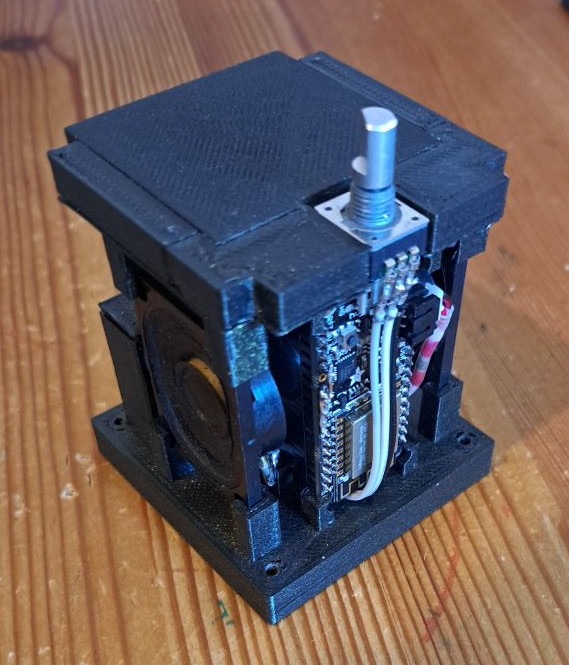 Brickie 8x8 - a LEGO MP3 Player by Juergen | Download free STL model ...