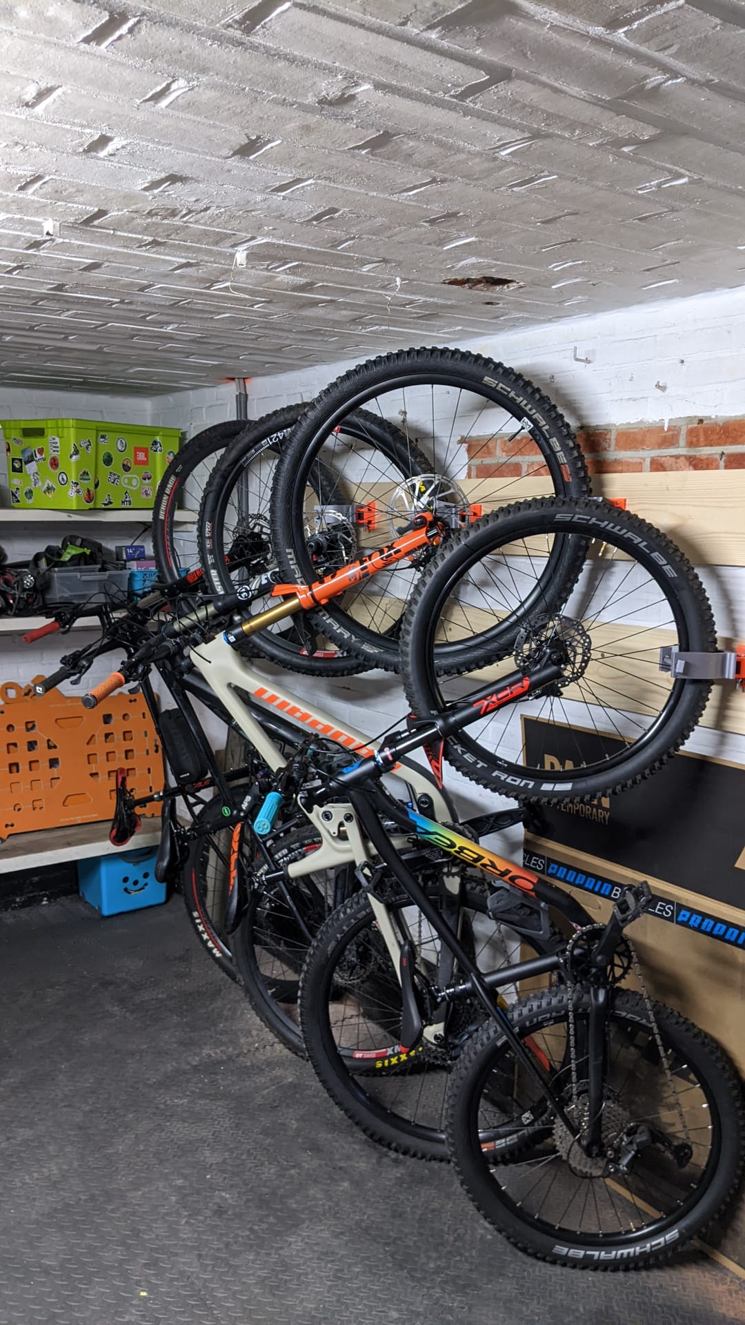 MTB wall mount with pivot by Sus Bronckaers | Download free STL model ...
