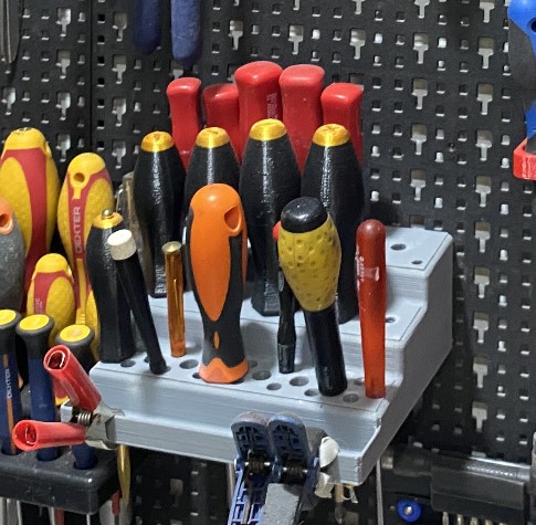 Screwdriver support by Jaygrid | Download free STL model | Printables.com