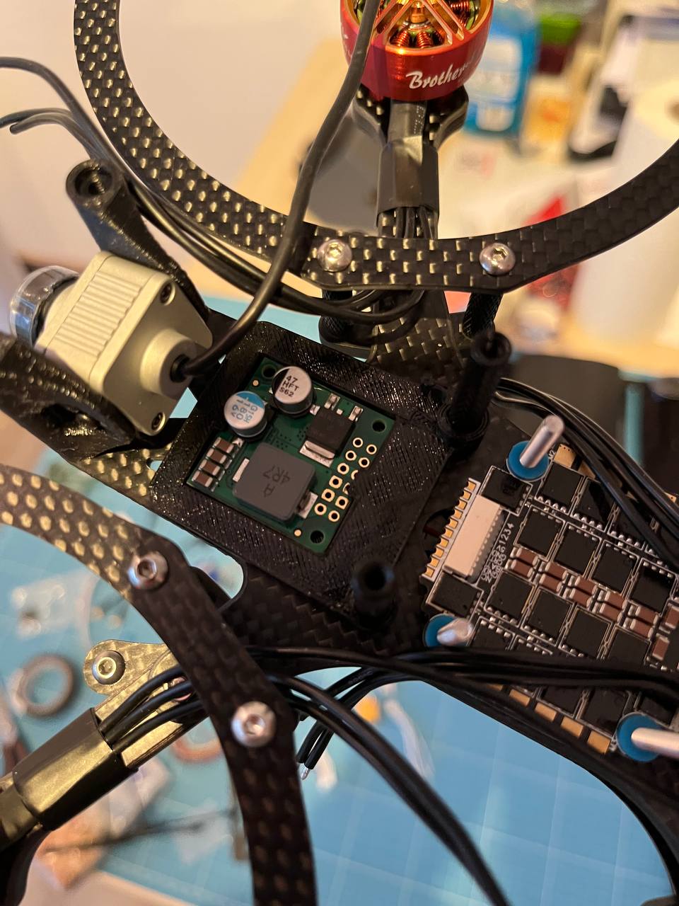 Le Puffin FPV Sam Straw Hat Pololu Holder by AlexLoje | Download free ...