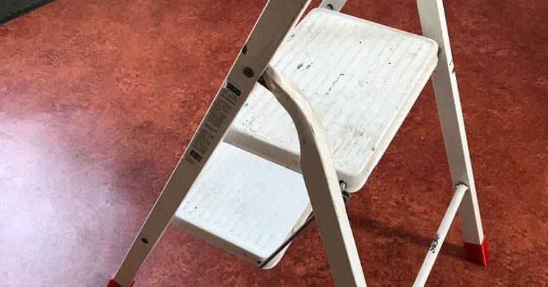 Stepp ladder (2 steps) by JEpiston | Download free STL model ...