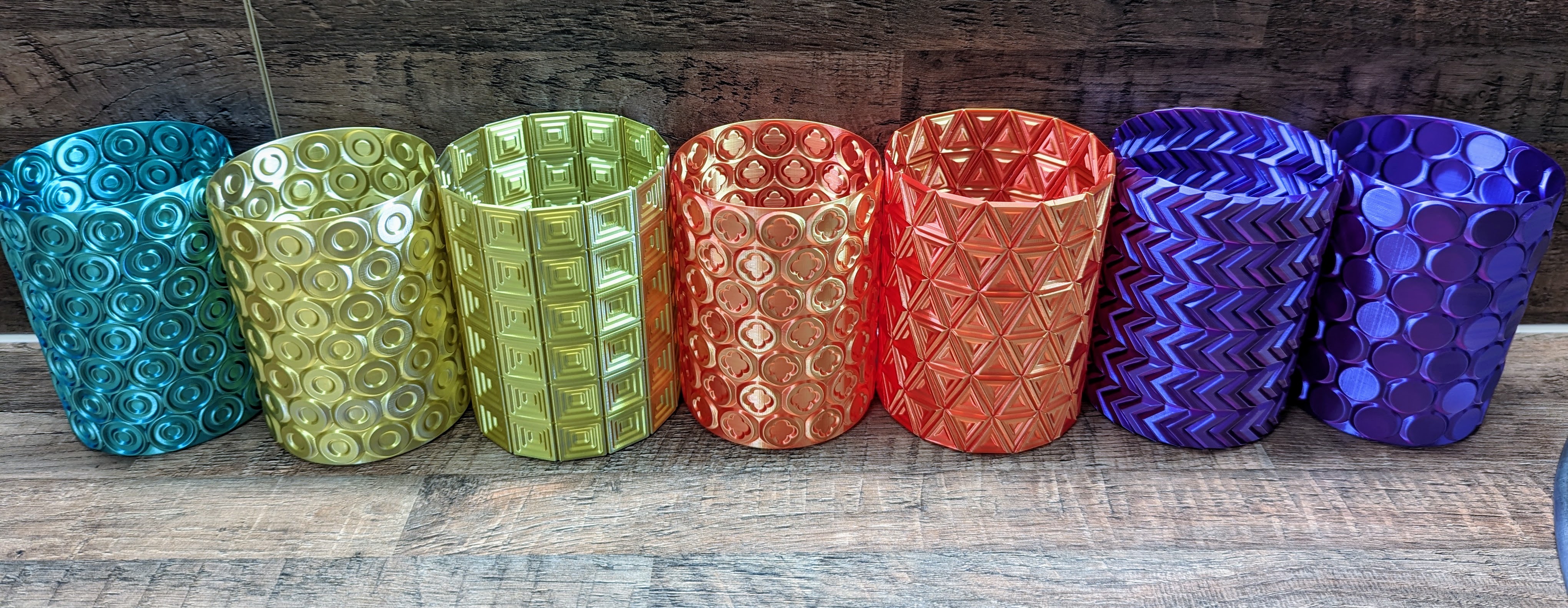 Vase #5 "Buttons" - Vase Mode by Vazzed | Download free STL model ...