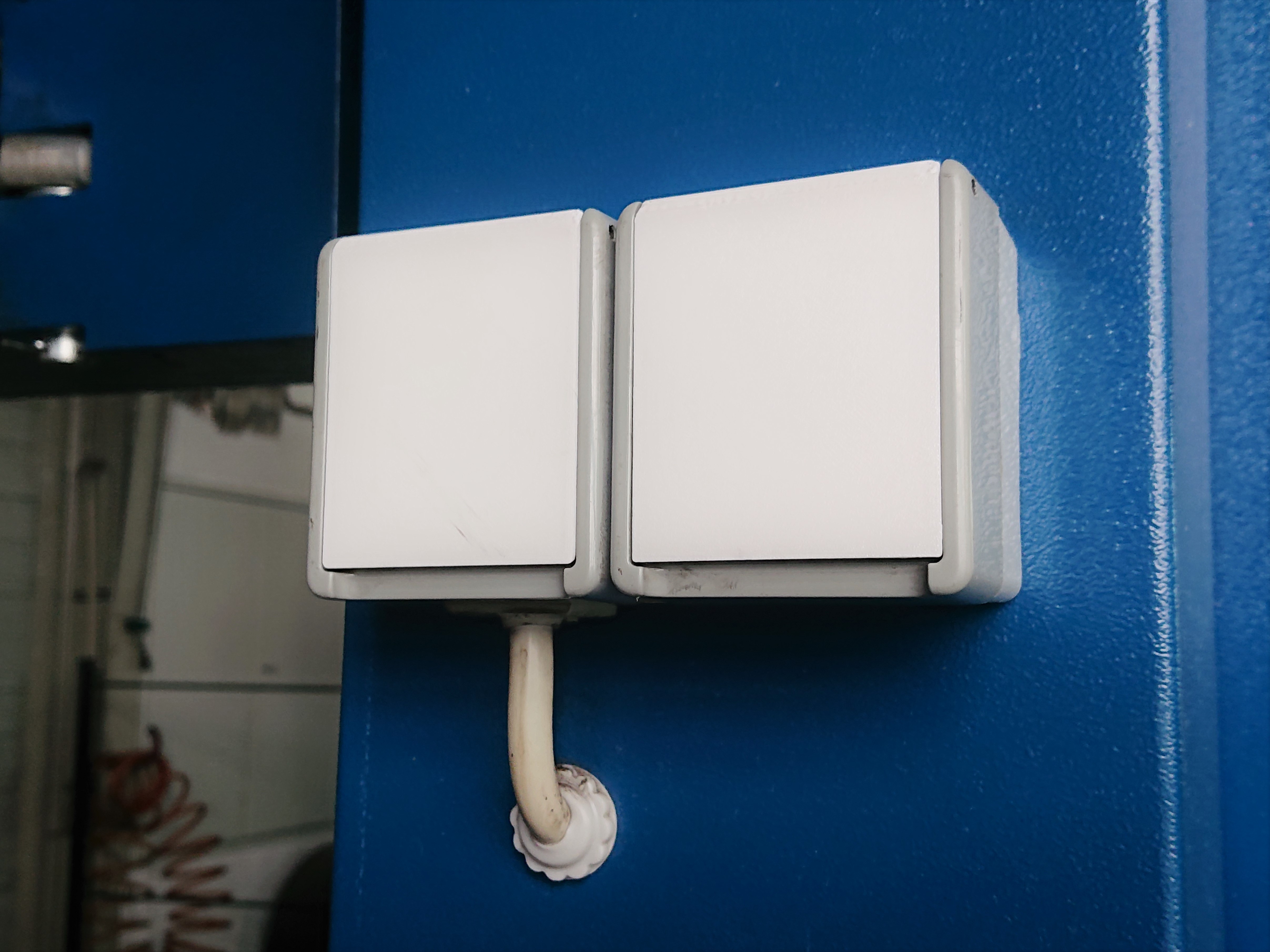 Power Outlet Lid (Siemens) by Ratasich | Download free STL model ...