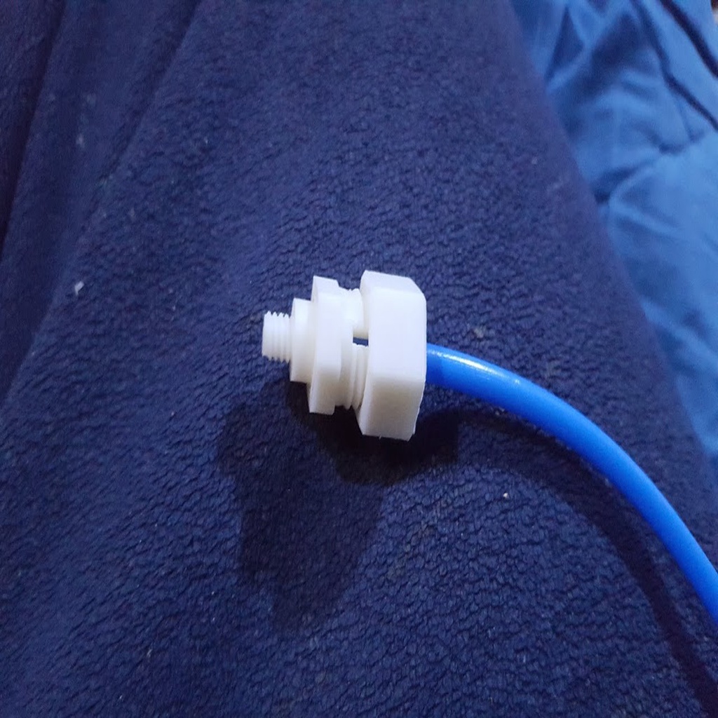 Bowden Extruder Coupling PC4-M5 for SW-200 by MetalGearSortOf ...