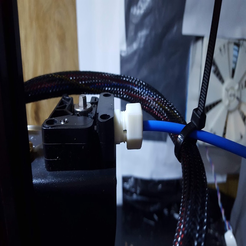 Bowden Extruder Coupling PC4-M5 for SW-200 by MetalGearSortOf ...