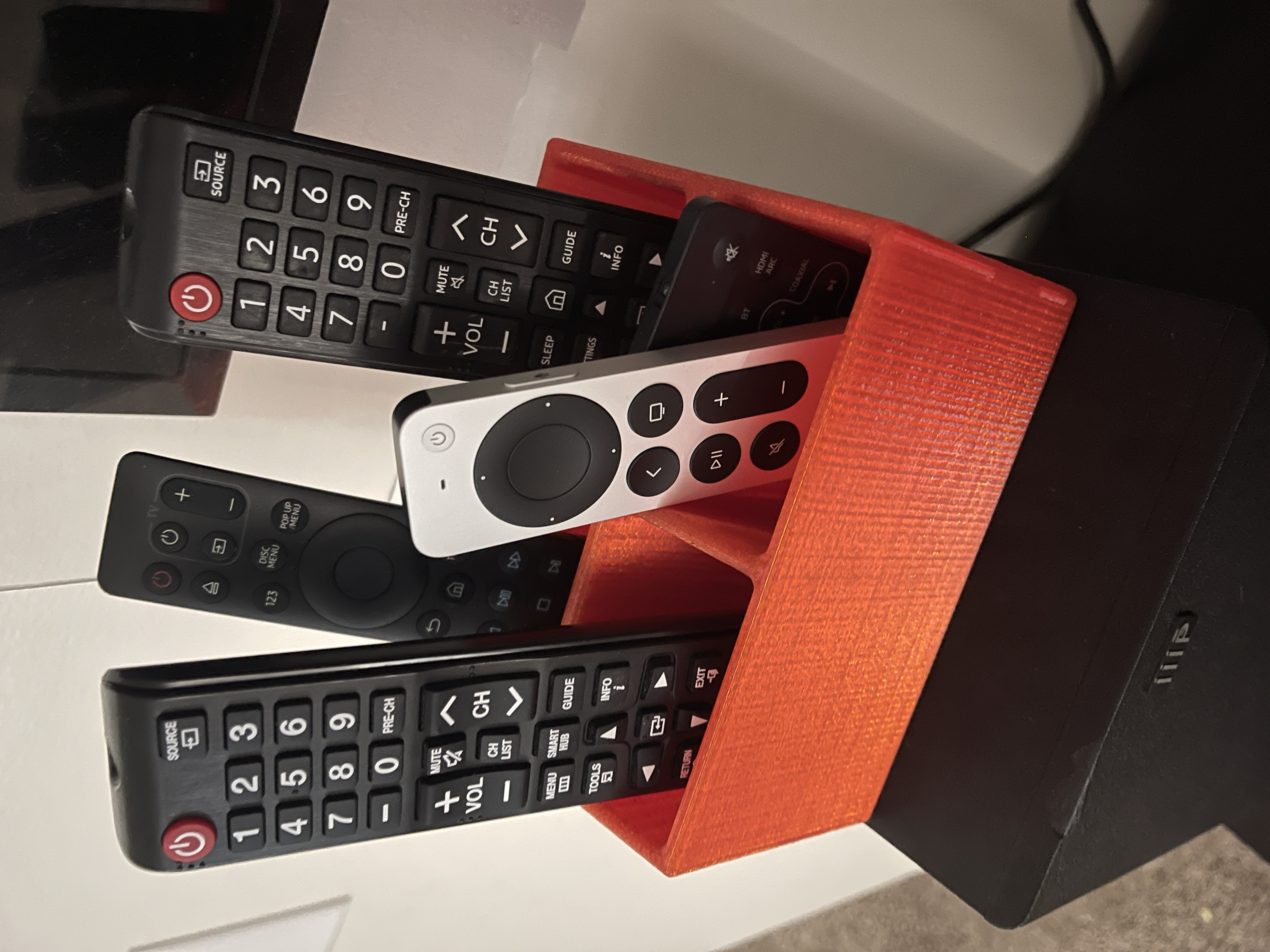 Simple Remote holder by StuJ | Download free STL model | Printables.com