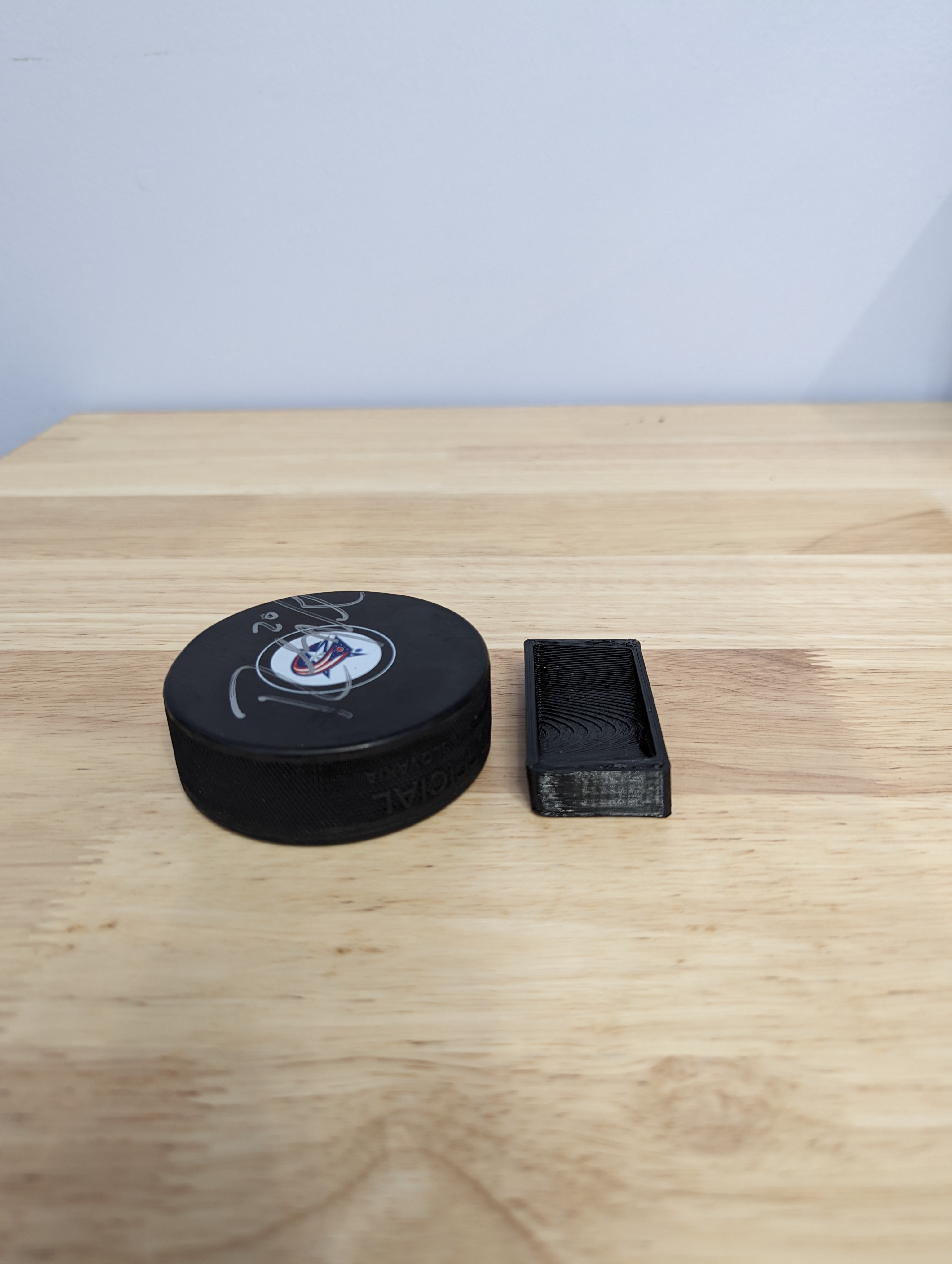 Hockey Puck Display Stand by Justin Cross | Download free STL model ...